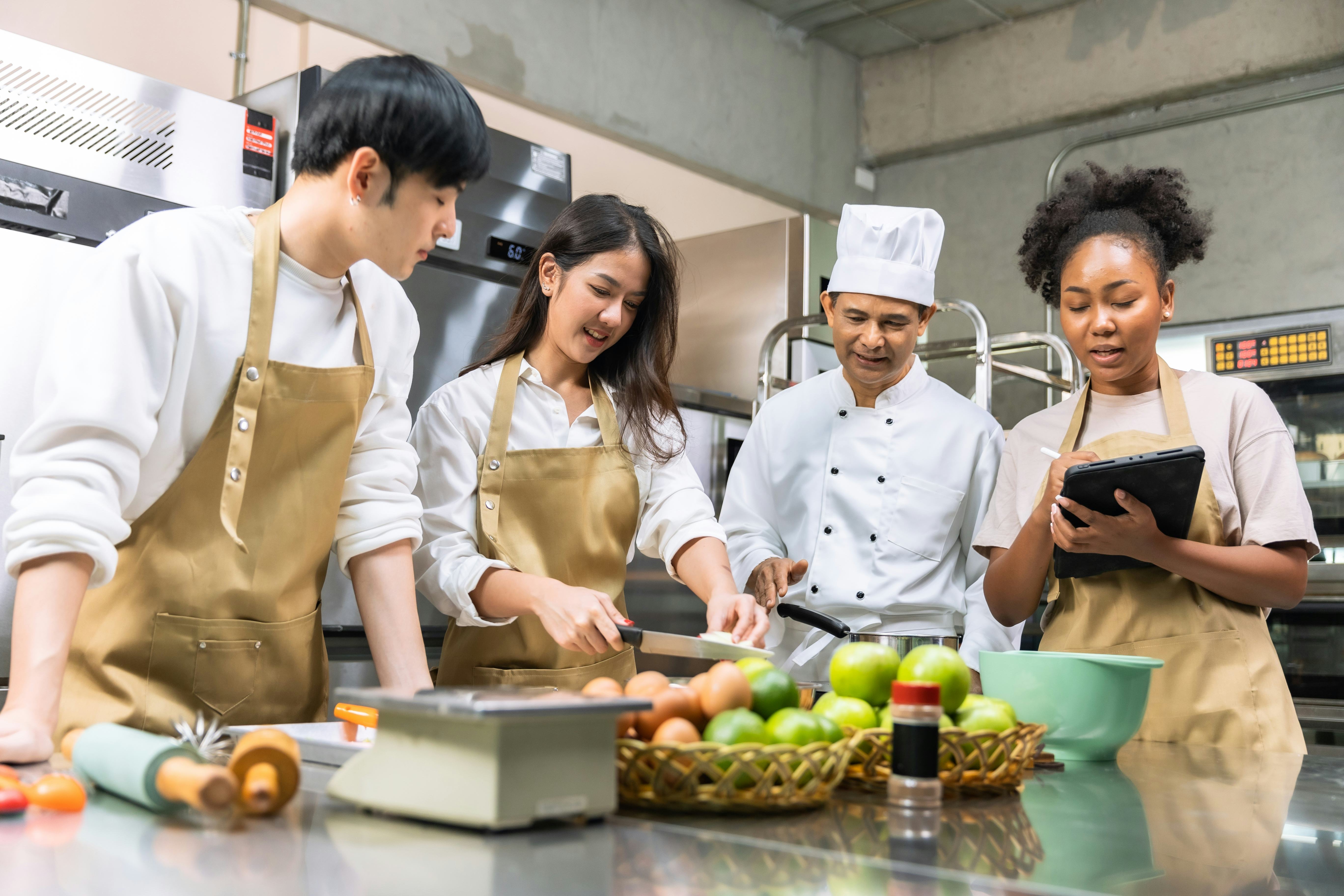 12 Creative Double Date Ideas To Try With Your Fave Couples