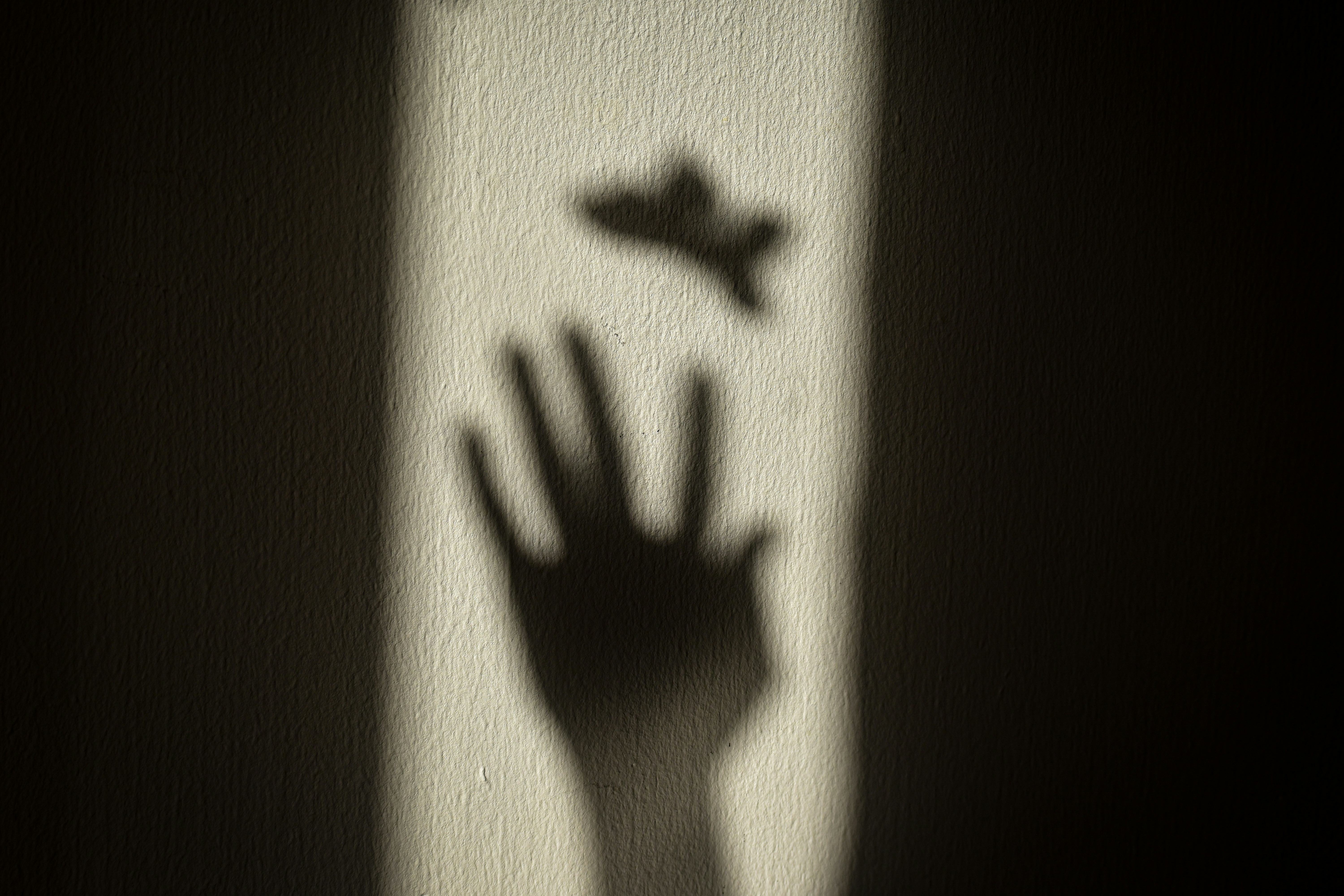 2023’s Best Ghost Movie Redefines the Genre With a Time-Bending Twist