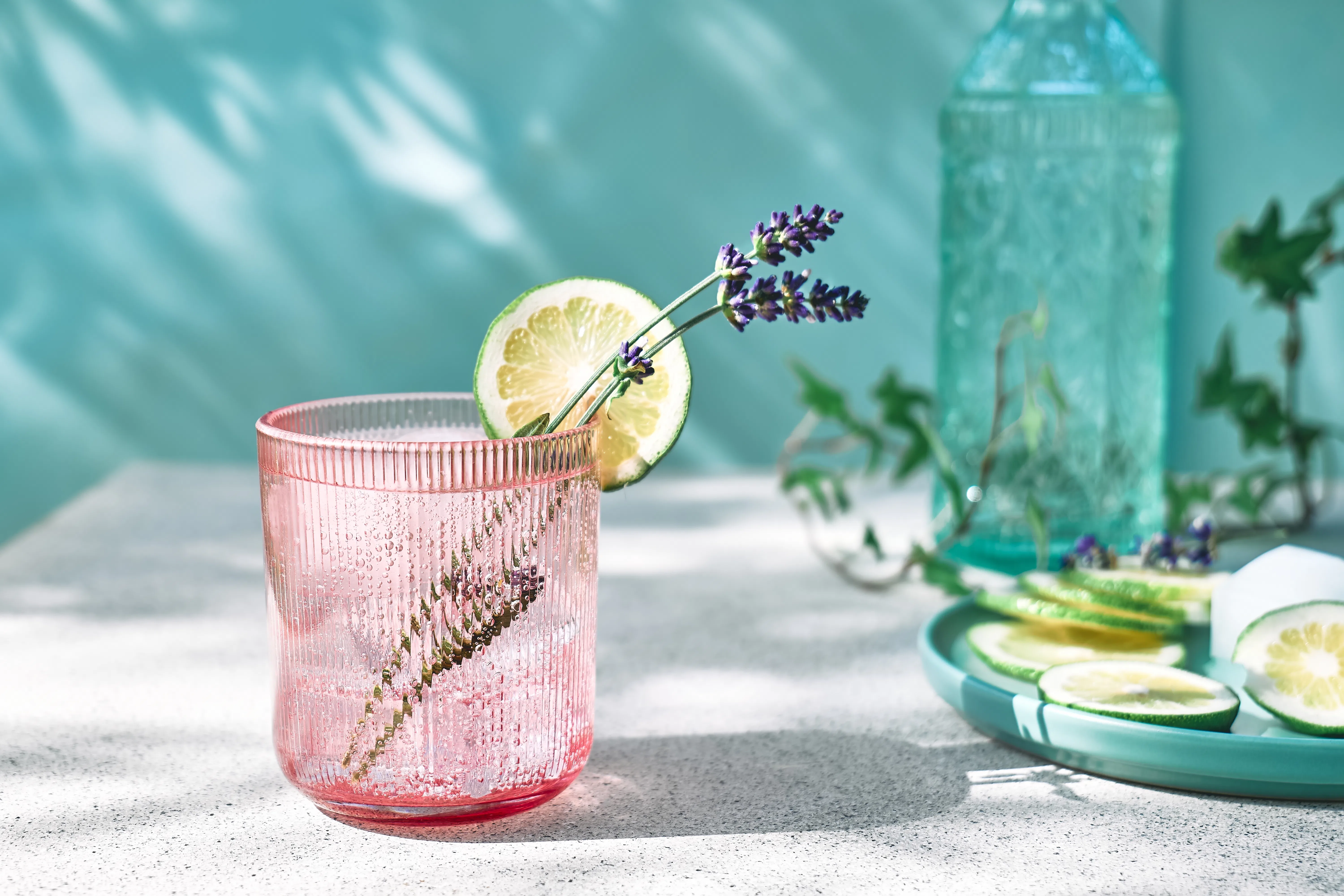 Spring 2023 Cocktail Trends To Try Out For Your Next Outdoor Soiree