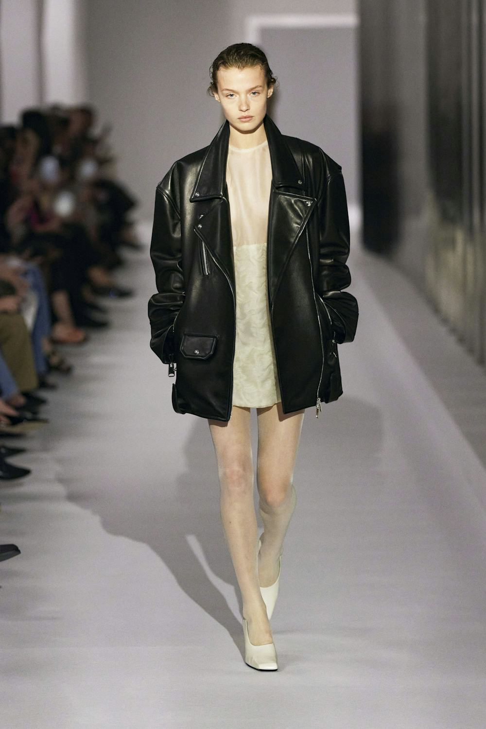 NYFW Spring Summer 2025 Runway Outfit Ideas