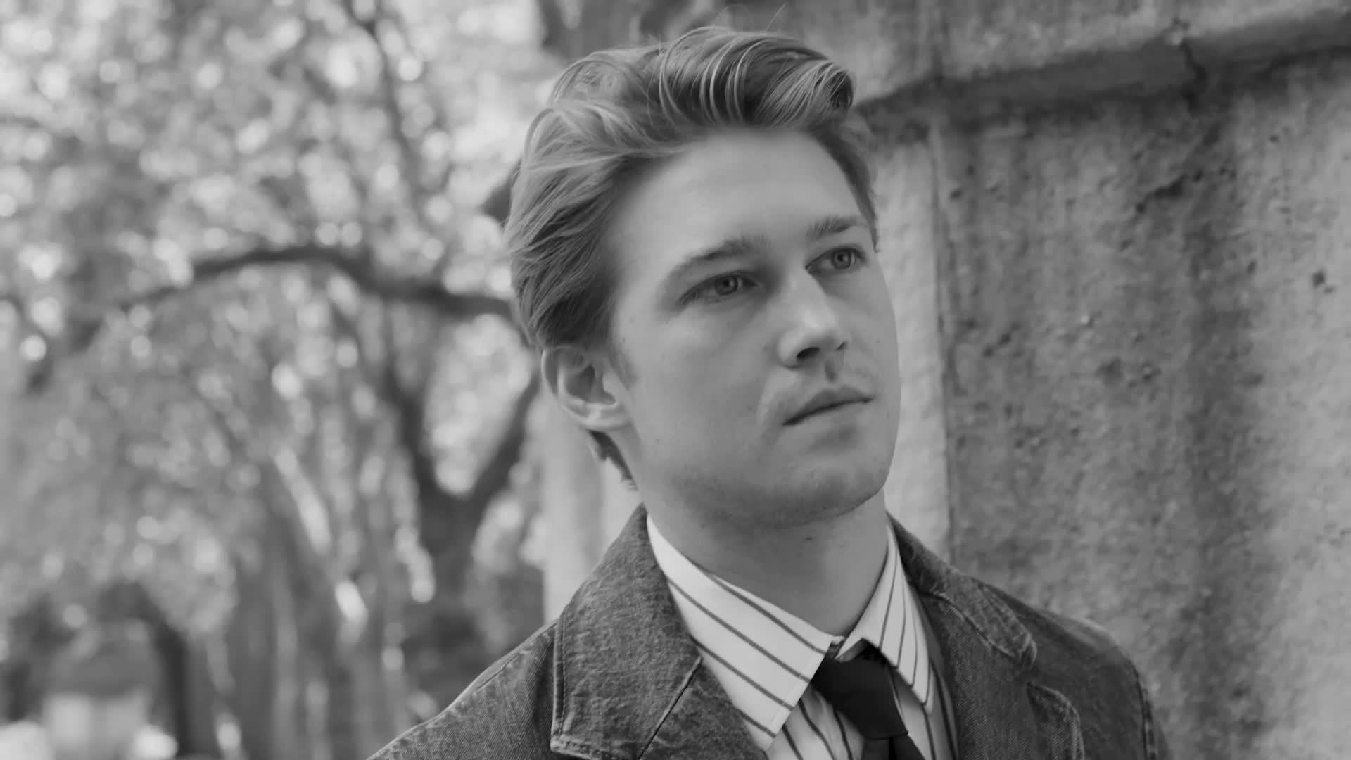 Joe Alwyn Models the Best Men’s Fashion Looks of the Season