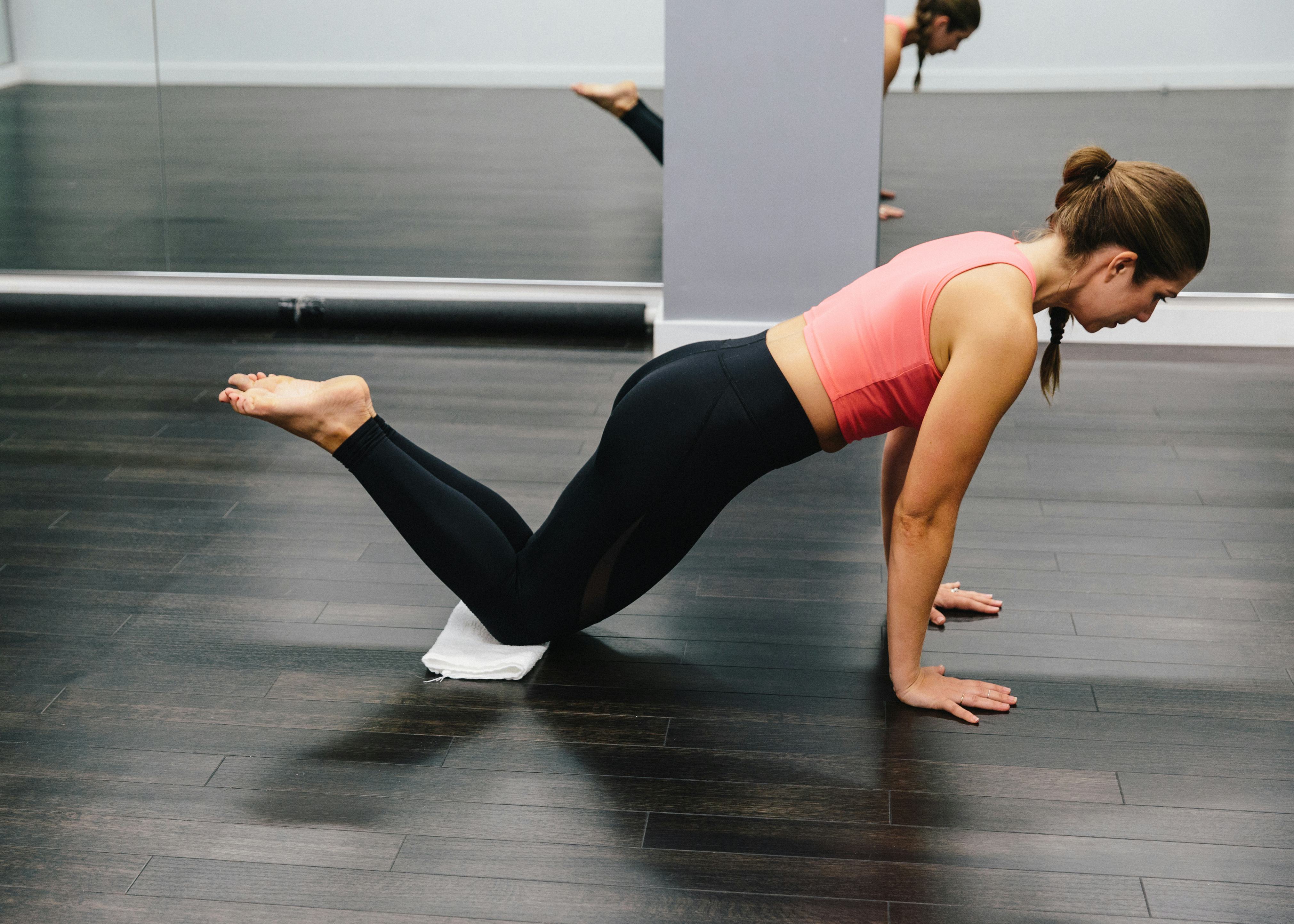 Supermodel-Approved Pilates Moves You Can Do Anywhere