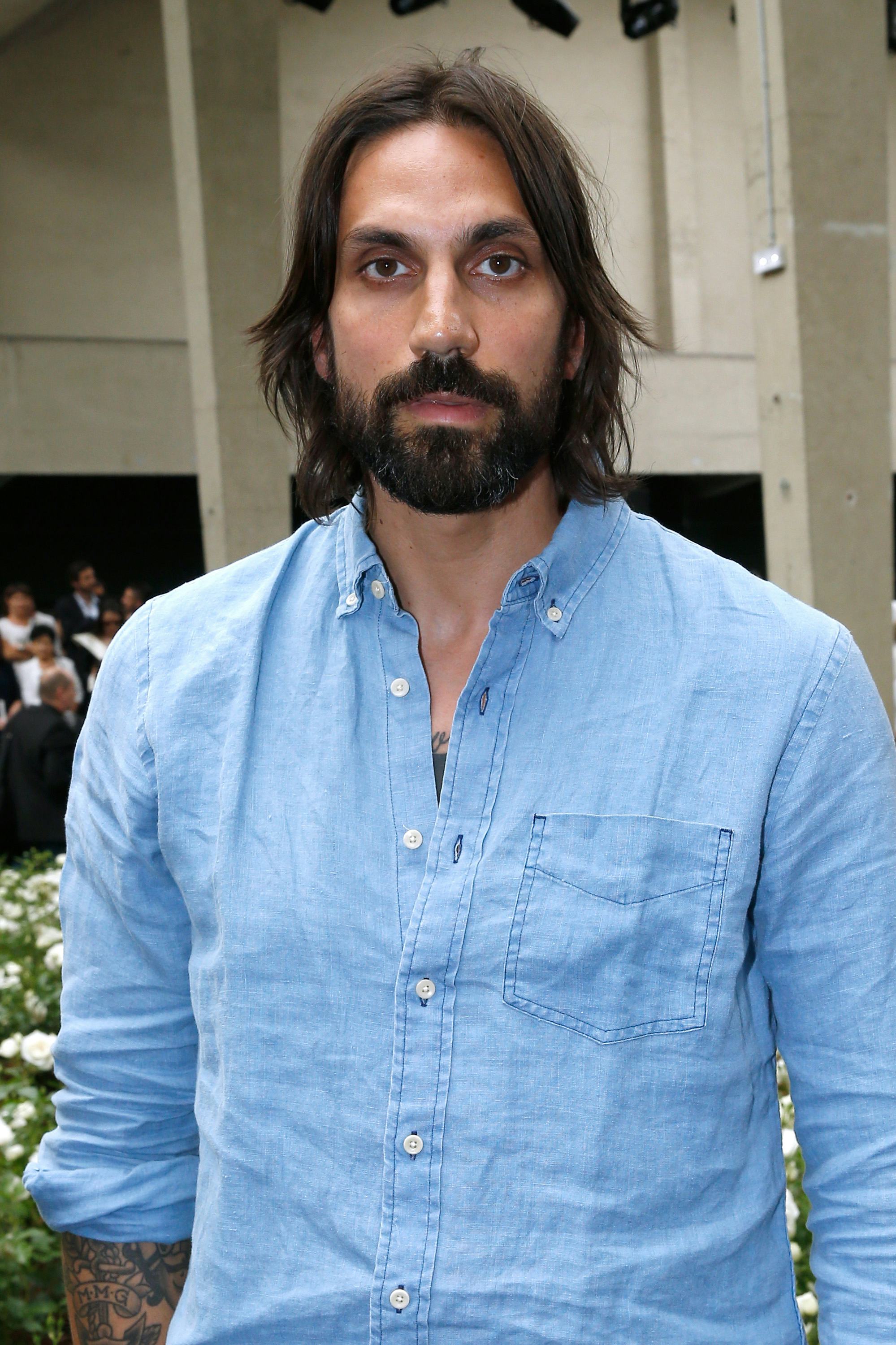 Surfing-Obsessed Hairstylist James Pecis Reveals the Secret to Beachy Waves