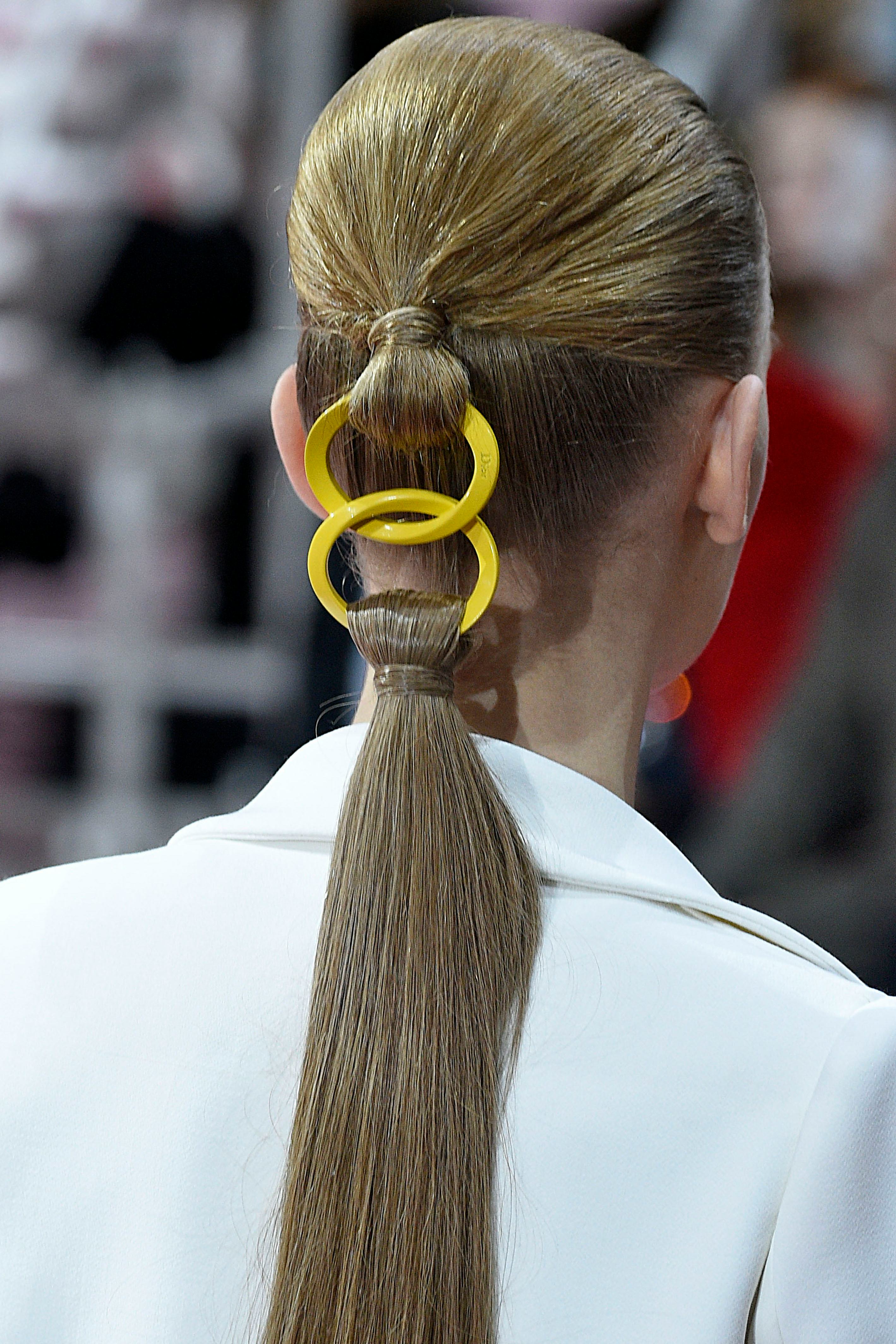 A Look Back at 10 Beauty Looks from Raf Simons’ Career