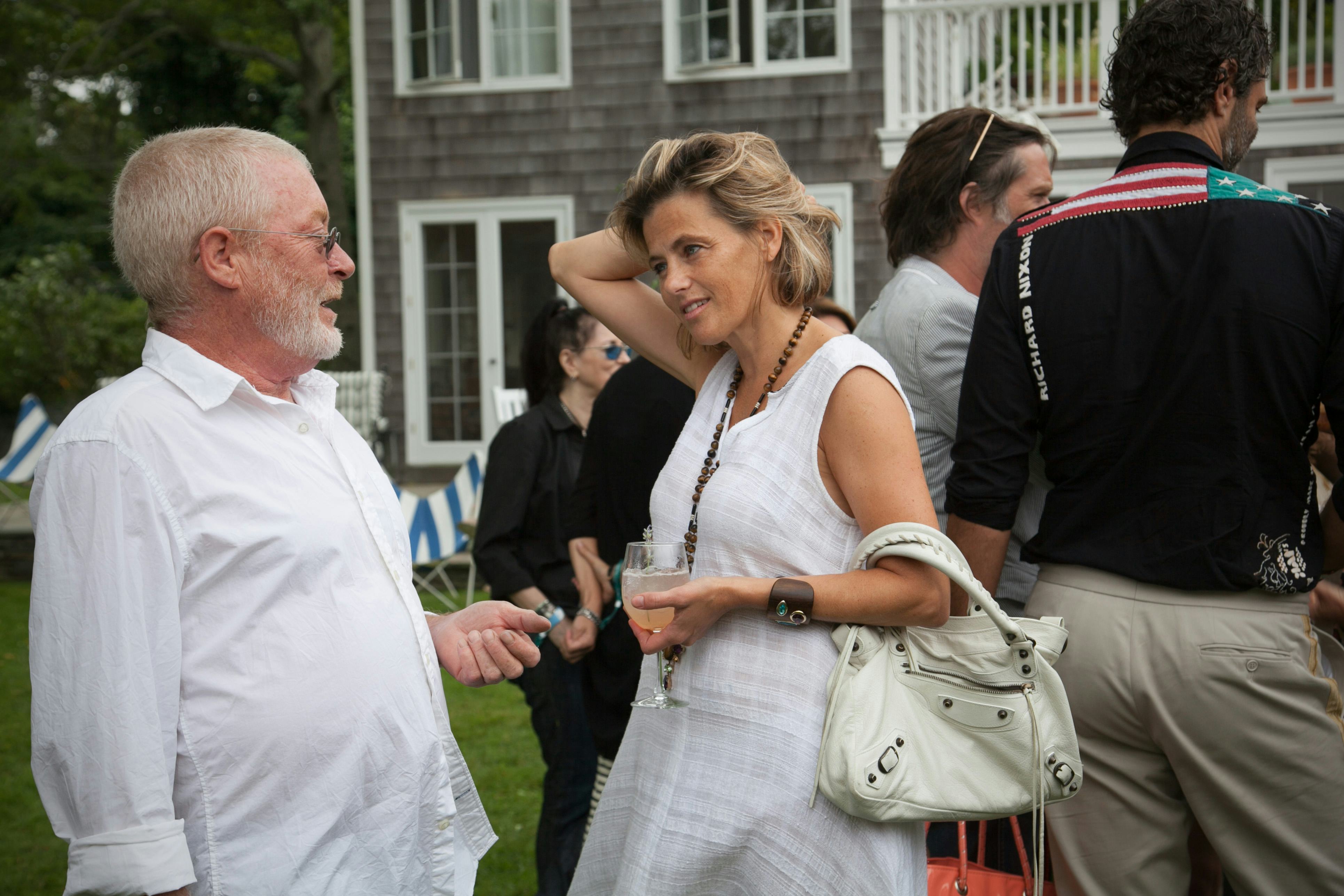 Debbie Harry, Rufus Wainwright Perform at Cindy Sherman’s Hamptons Jamboree