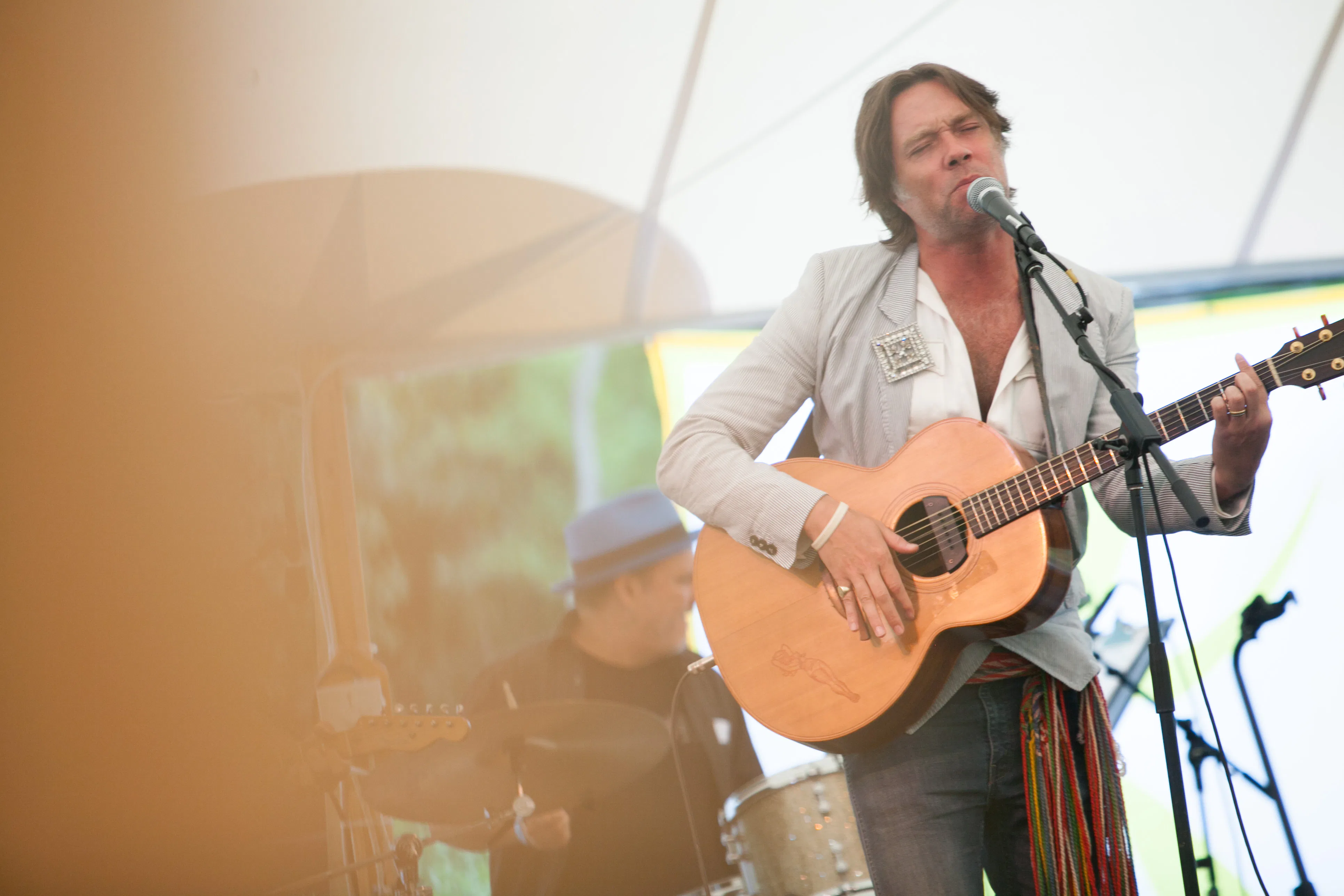 Debbie Harry, Rufus Wainwright Perform at Cindy Sherman’s Hamptons Jamboree