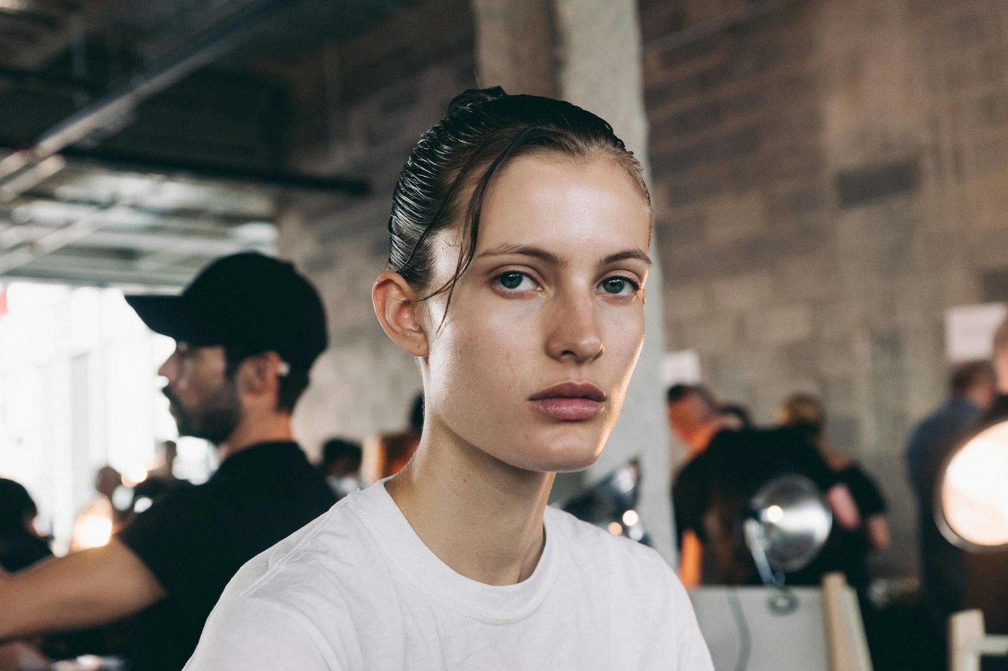The ’80s Supermodel Beauty Look Is Back, and More Appealing Than Ever