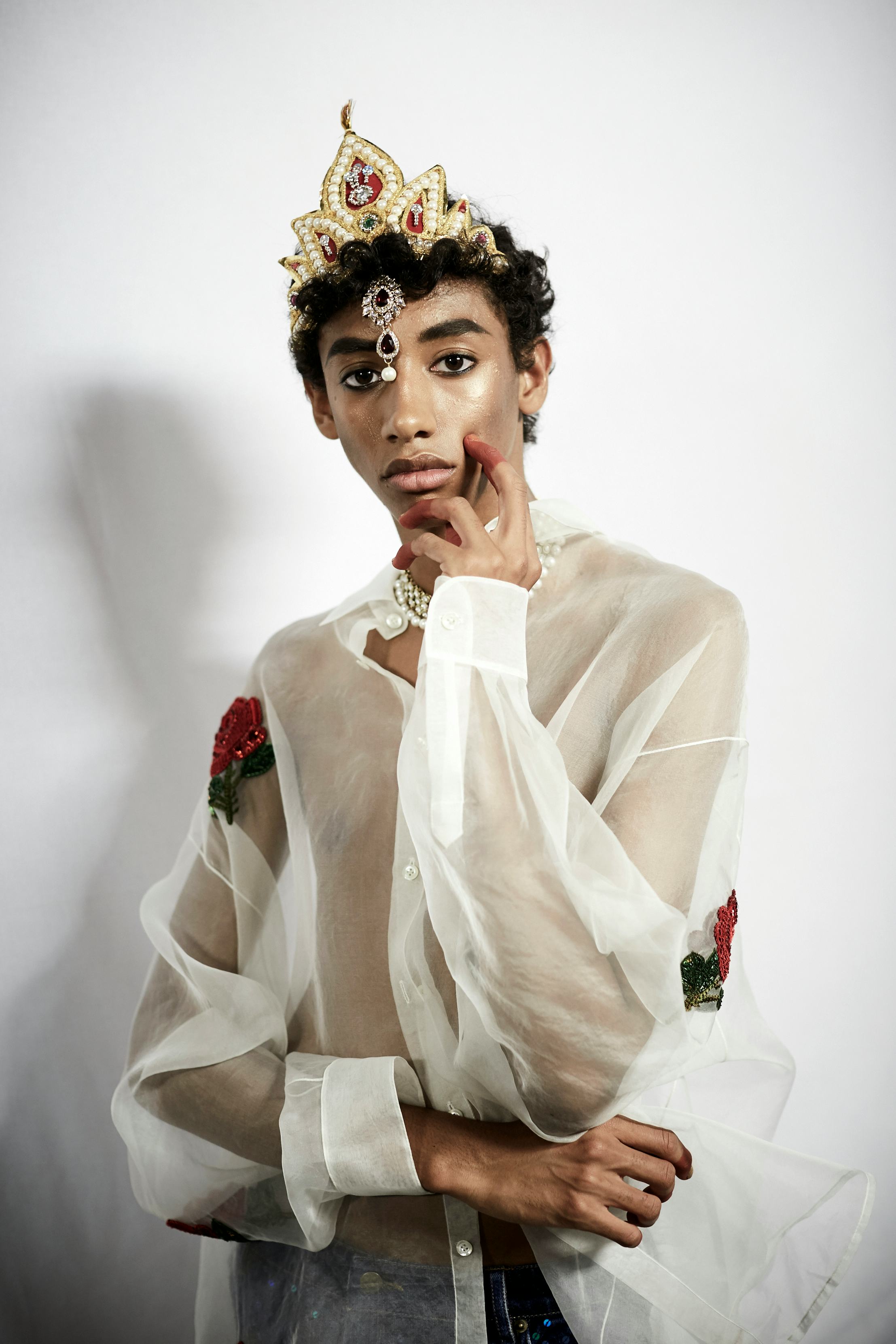 For the Spring 2017 Show, Ashish Embraces His Indian Roots