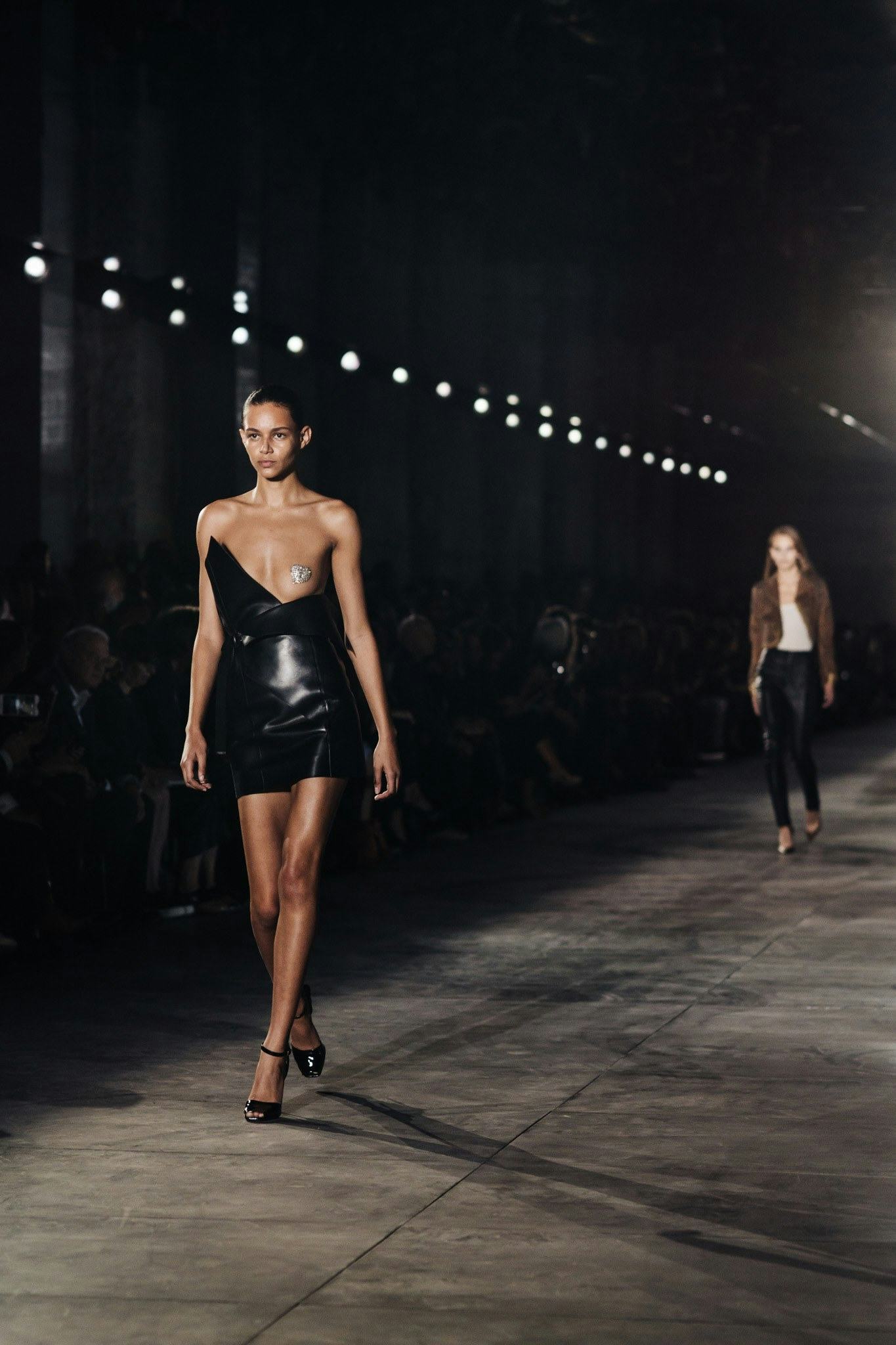 Prepare Yourself: Glitter Is All the Rage for Spring 2017