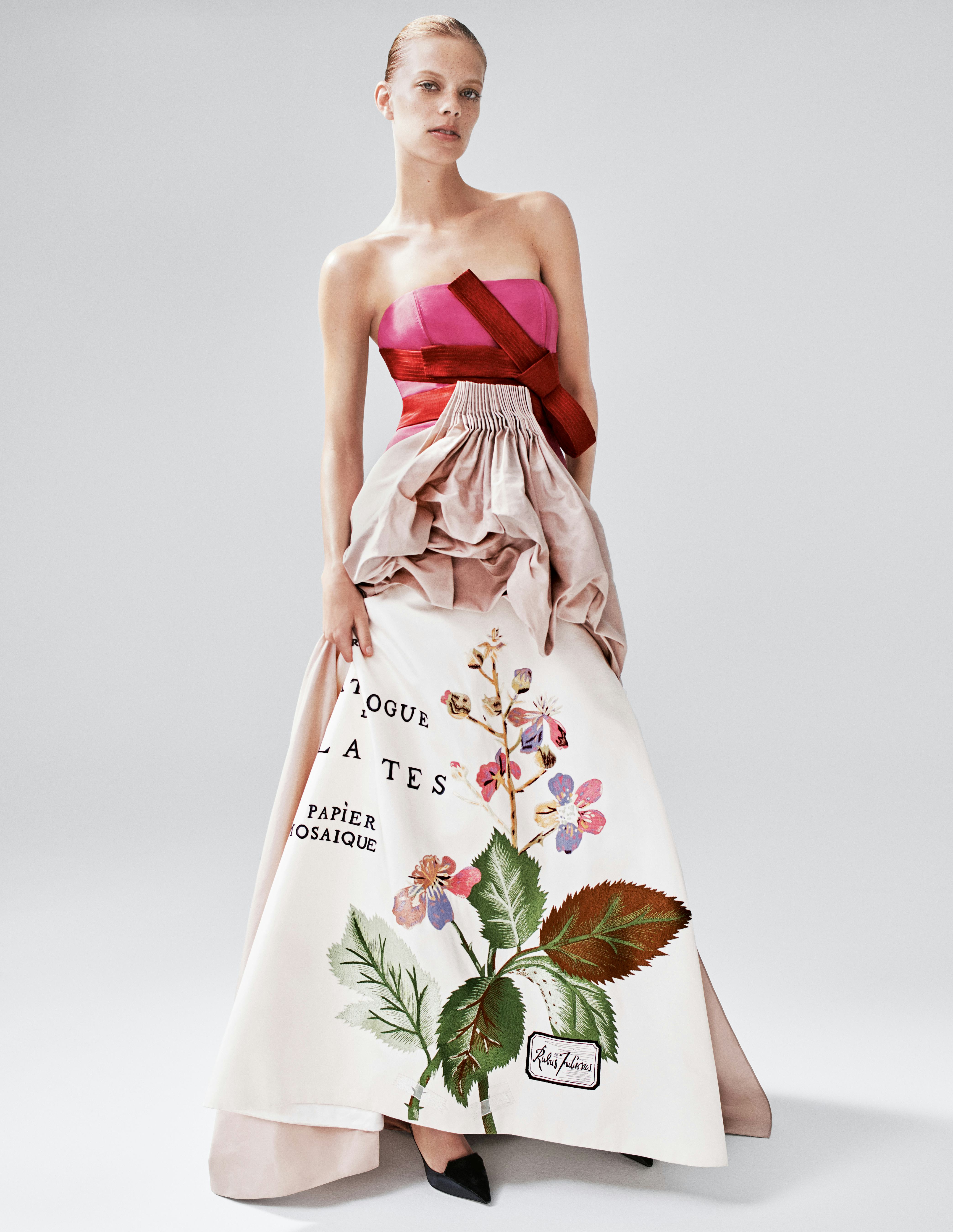 Carolina Herrera Is Stepping Down From Designing Her Namesake Brand ...