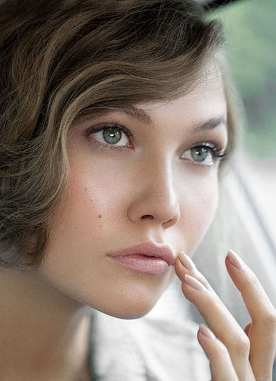 Model Portrait: Karlie Kloss