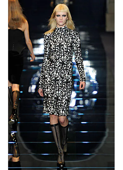 Runway: Versace Fall 2012