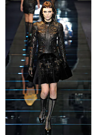 Runway: Versace Fall 2012