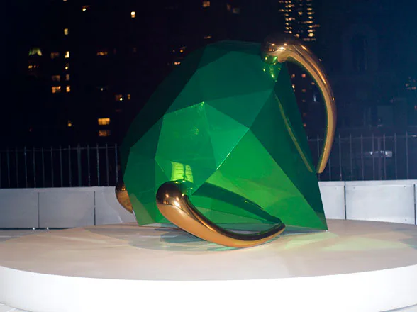 Photos: Lisa Perry unveils Jeff Koons collaboration