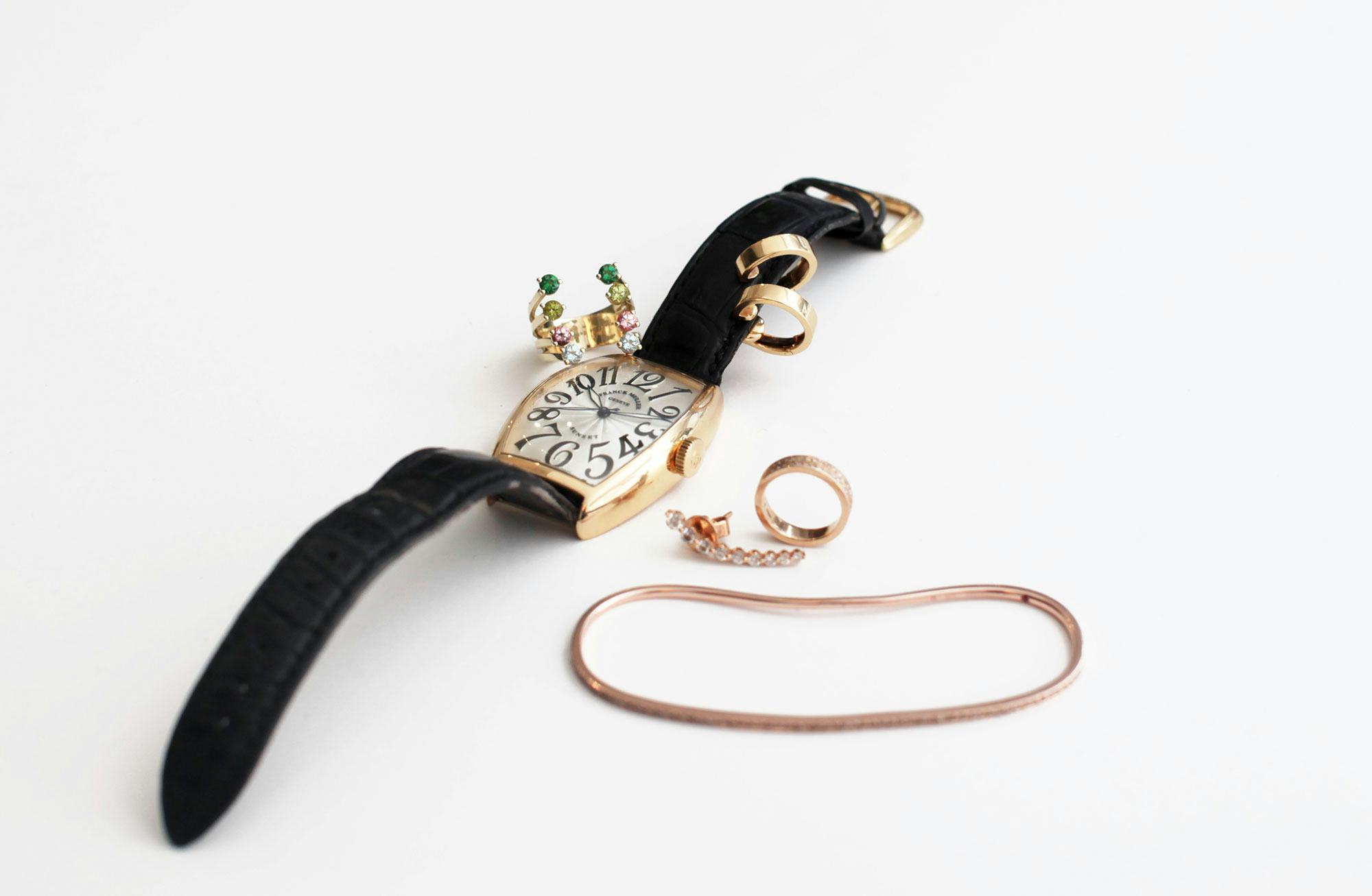 Amy Smilovic Loves Wearing Blazers, Is Over Selfies