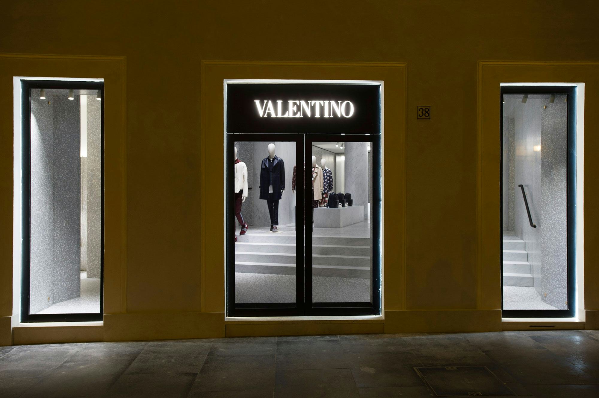 Photos: Ciao Valentino!