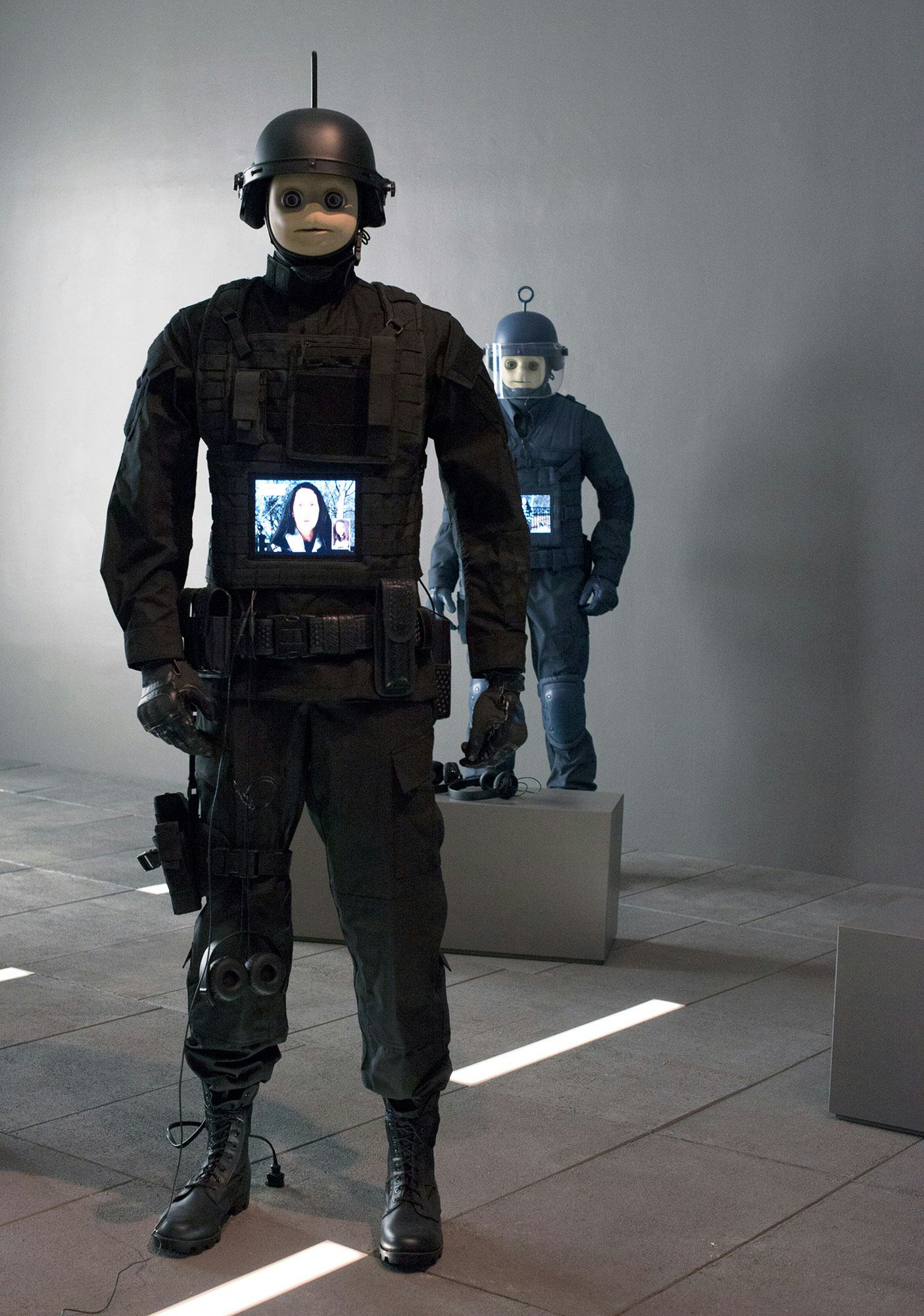 Tavares Strachan Goes Big