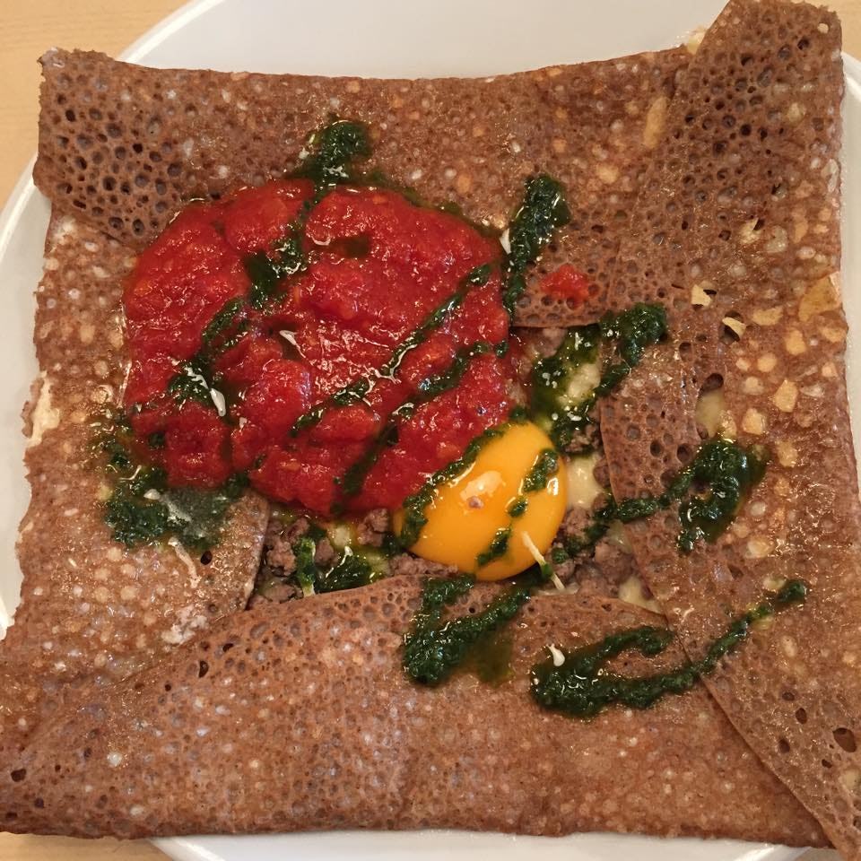 Danielle Dorchester: An American in Paris