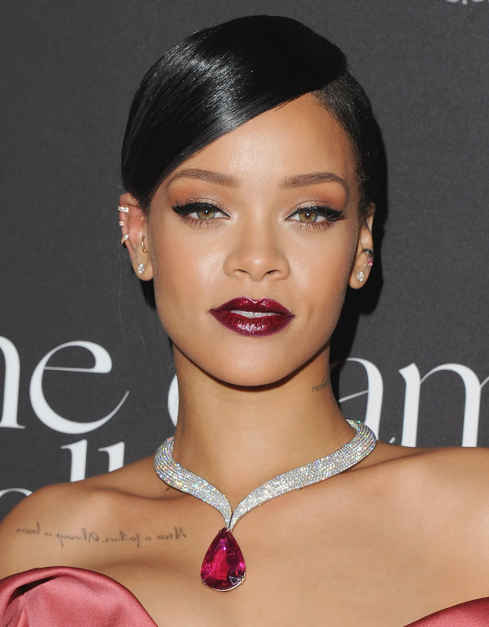 On National Lipstick Day, A Guide to Wearing Bold Lip like a Celebrity