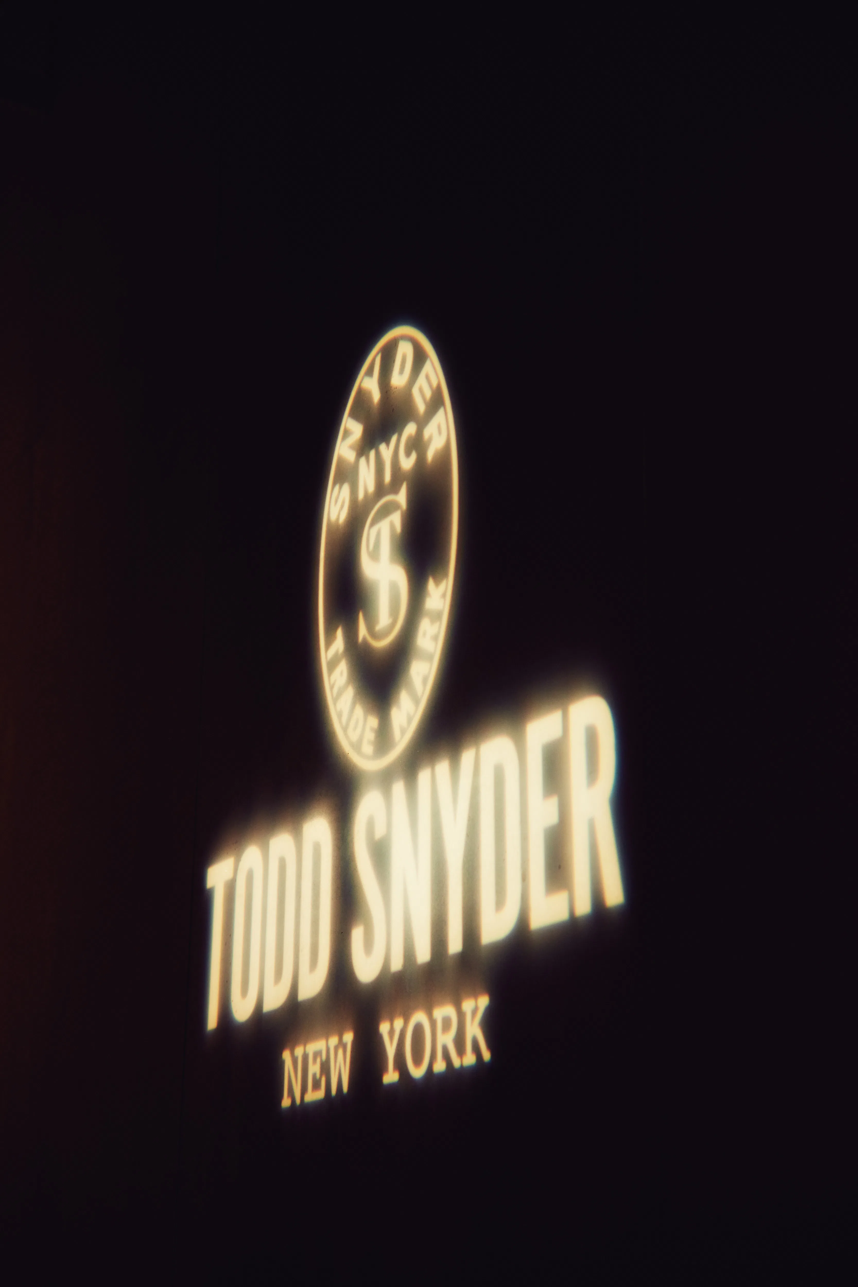Todd Snyder Logo Timex Todd Snyder Pride Watch TW2T83100JR 2020
