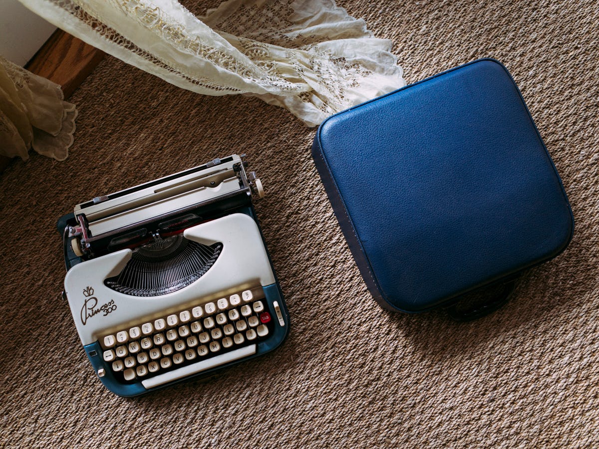 Hedi Slimane Muse Lucia Ribisi Is Young at Art