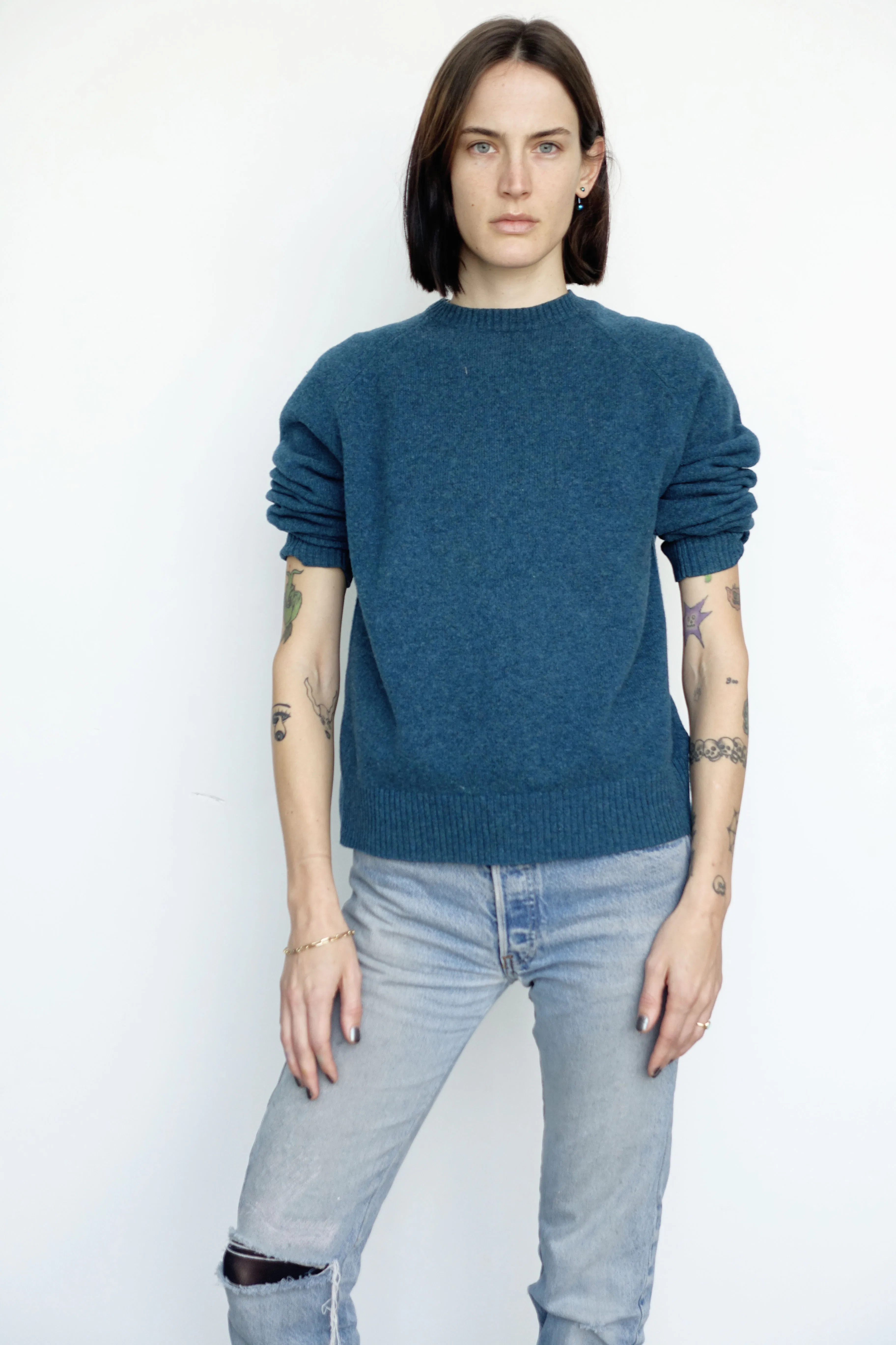 Photos: Model Jane Moseley Recommends Kale, Tortilla Chips, and “Some Acid”