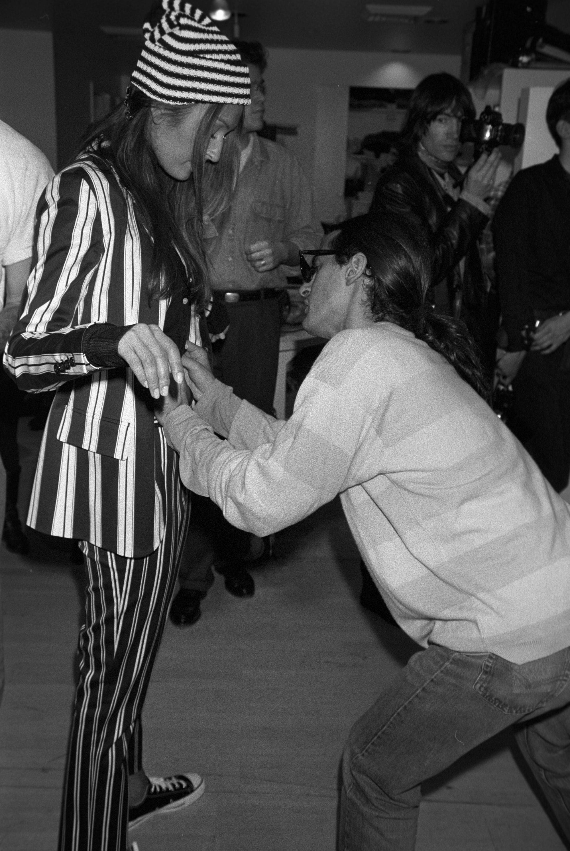 21 Moments That Defined 1990s Fashion