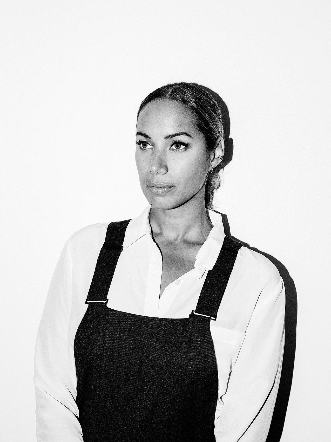 Leona Lewis Signs with Wilhelmina Models, Commits to a Cleanse