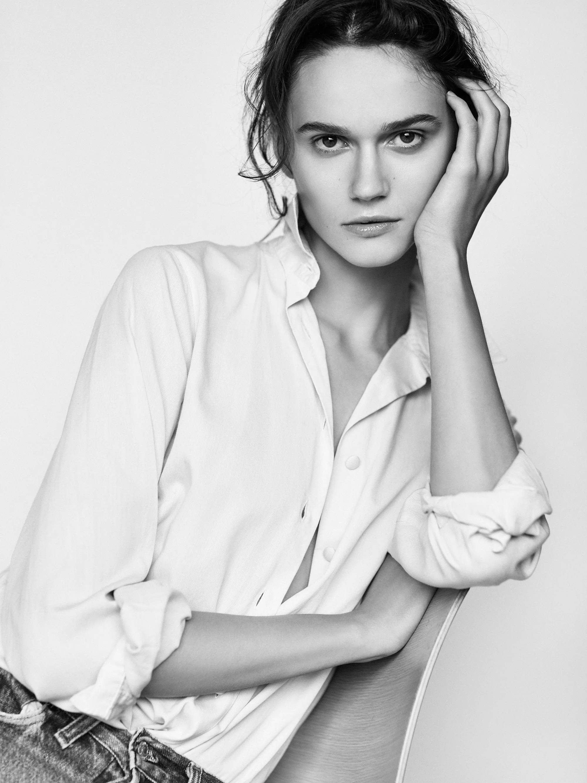 Model Rachel Finninger is Into Behavioral Economics