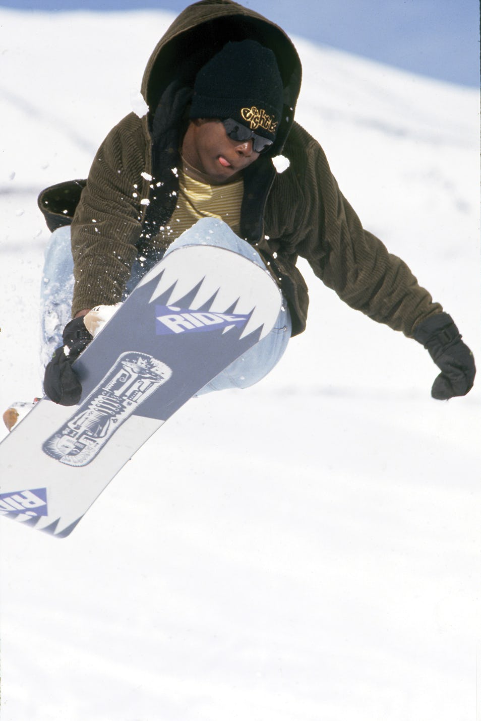 Here’s the Best ’90s Slope Style to Steal, Just in Time for ...