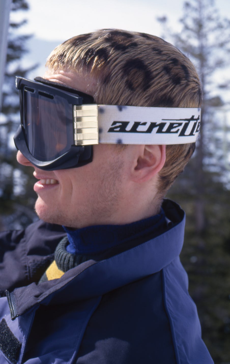 Here’s the Best ’90s Slope Style to Steal, Just in Time for ...