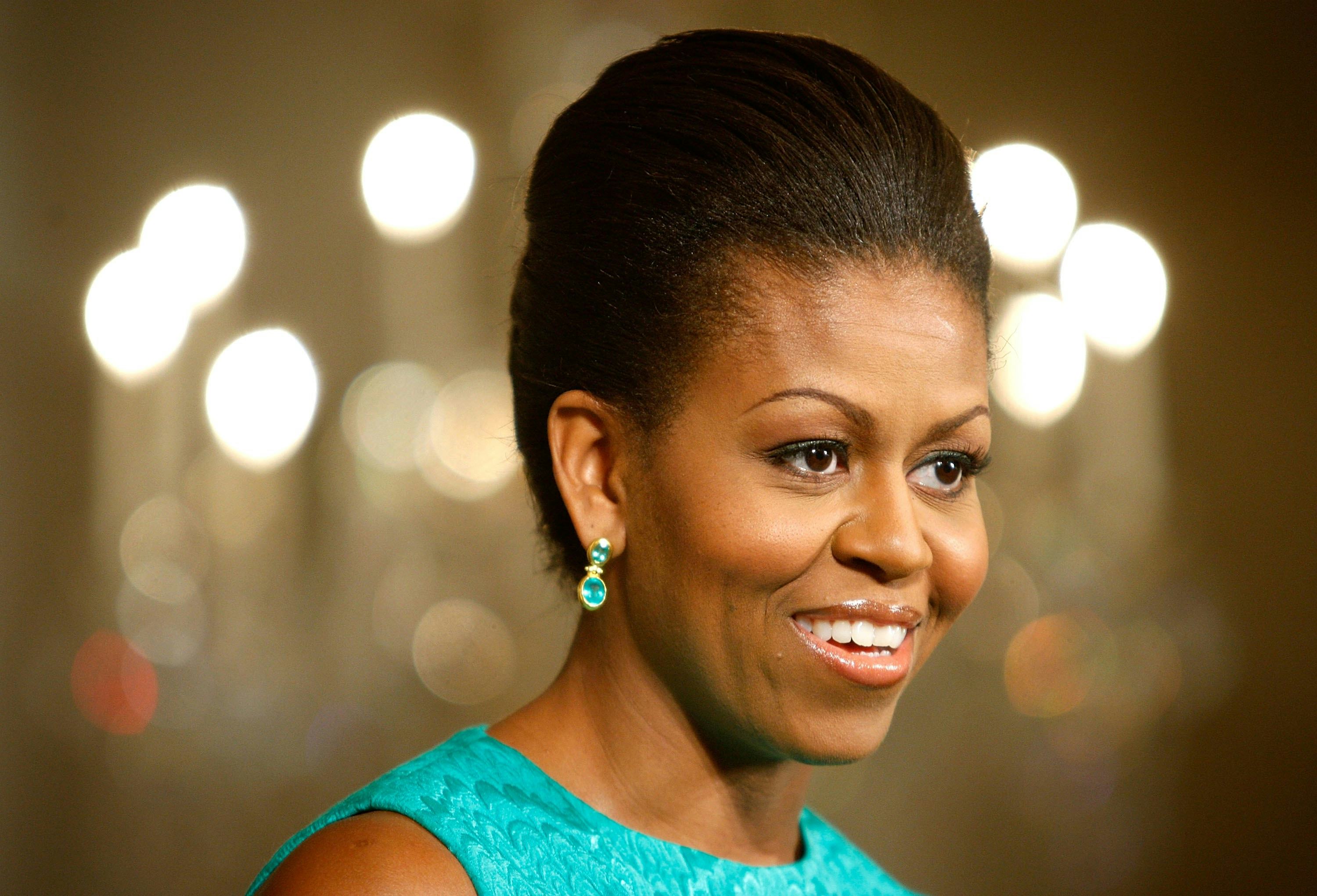 Michelle Obama and Her Hair: Celebrating Eight Years of Bangs, Curls ...