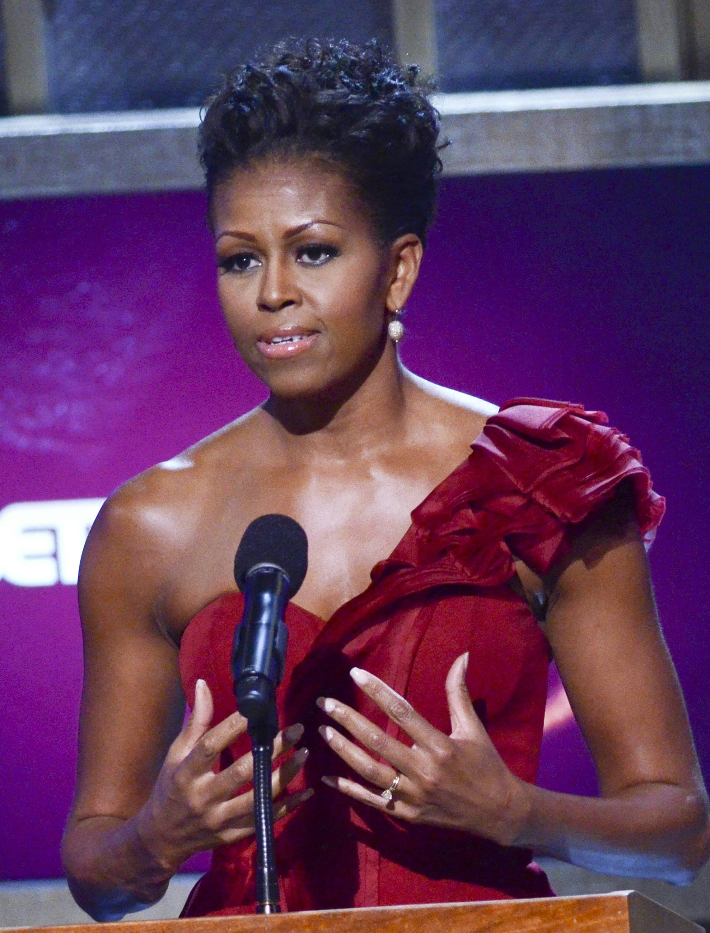Michelle Obama and Her Hair: Celebrating Eight Years of Bangs, Curls ...