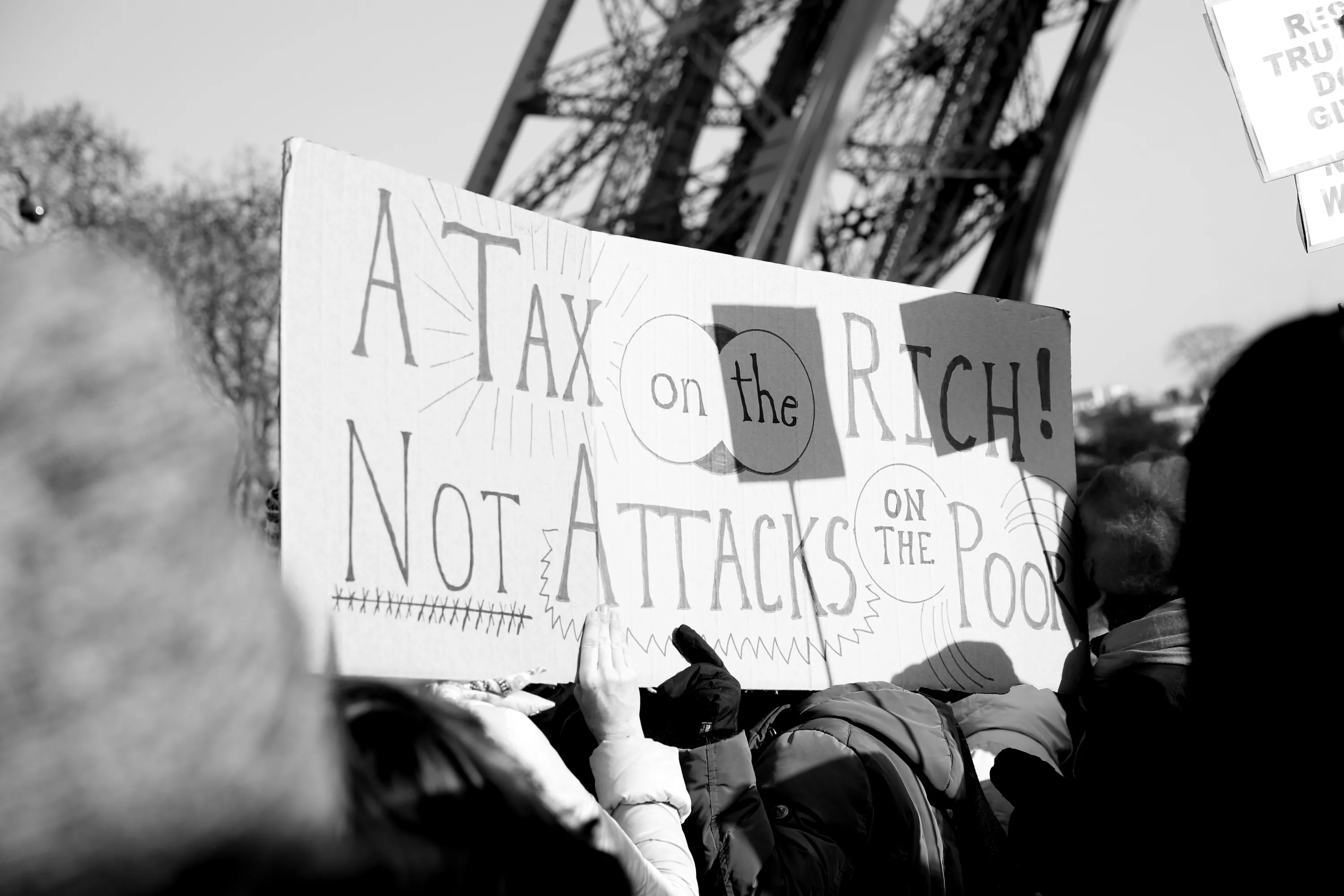 The Women’s March Takes Paris: See Photographs of Les Femmes Nasty
