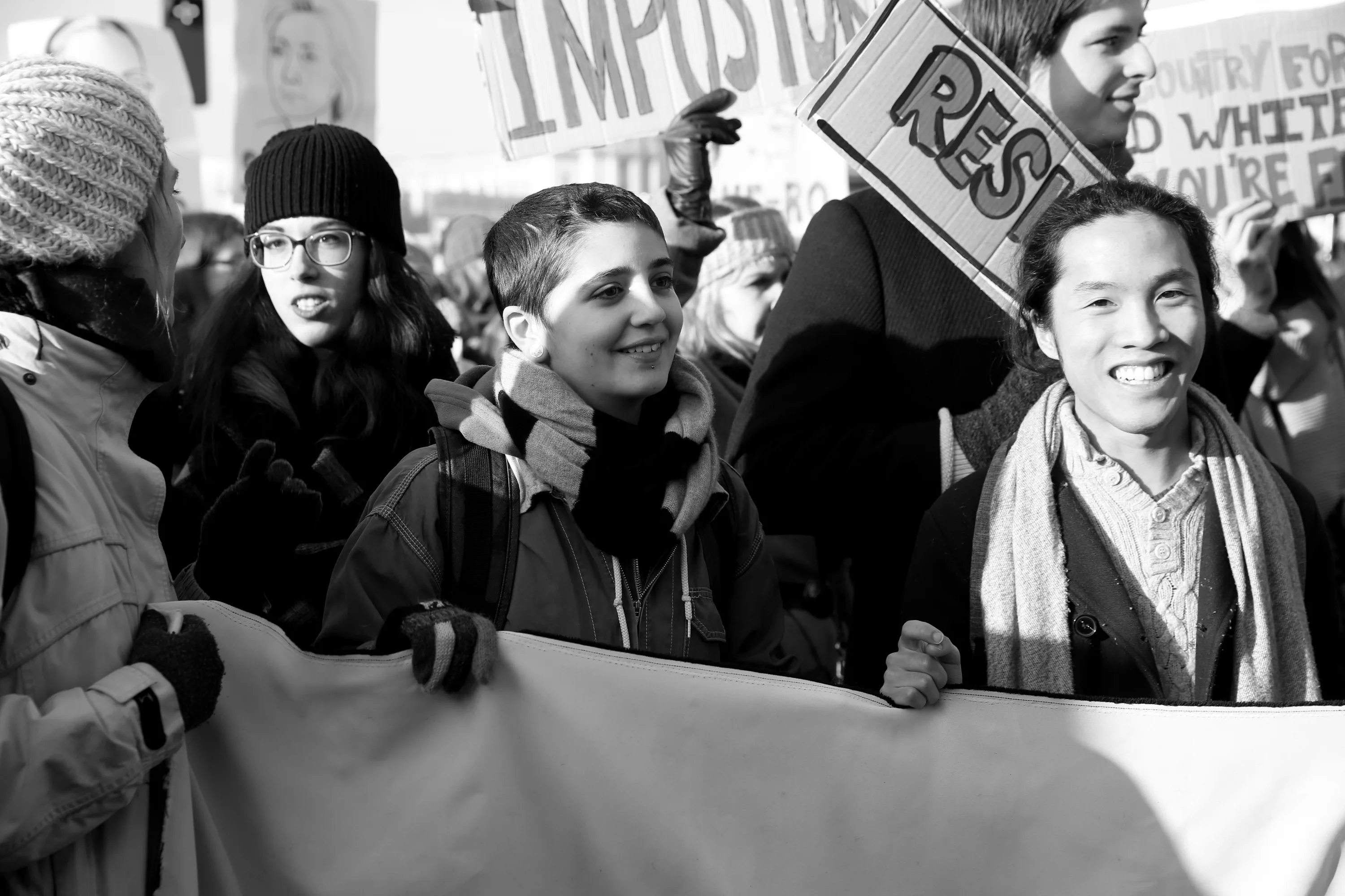 The Women’s March Takes Paris: See Photographs of Les Femmes Nasty