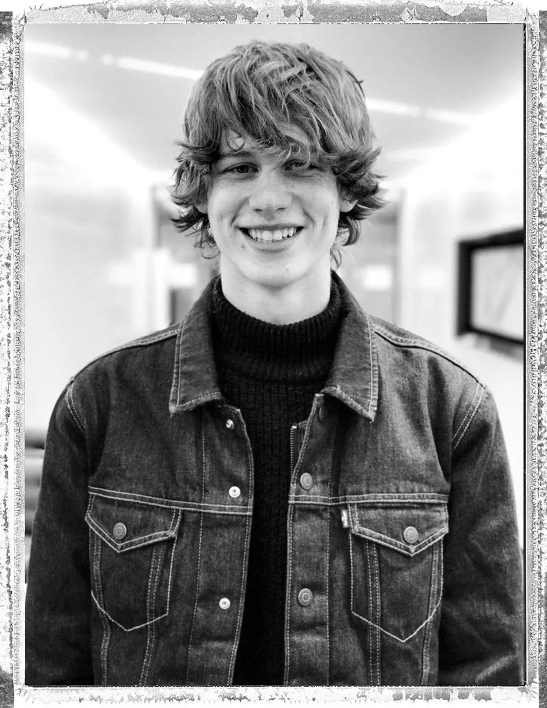 Meet Luka Isaac, the Male Model Signed by Kate Moss to Her New Modeling ...