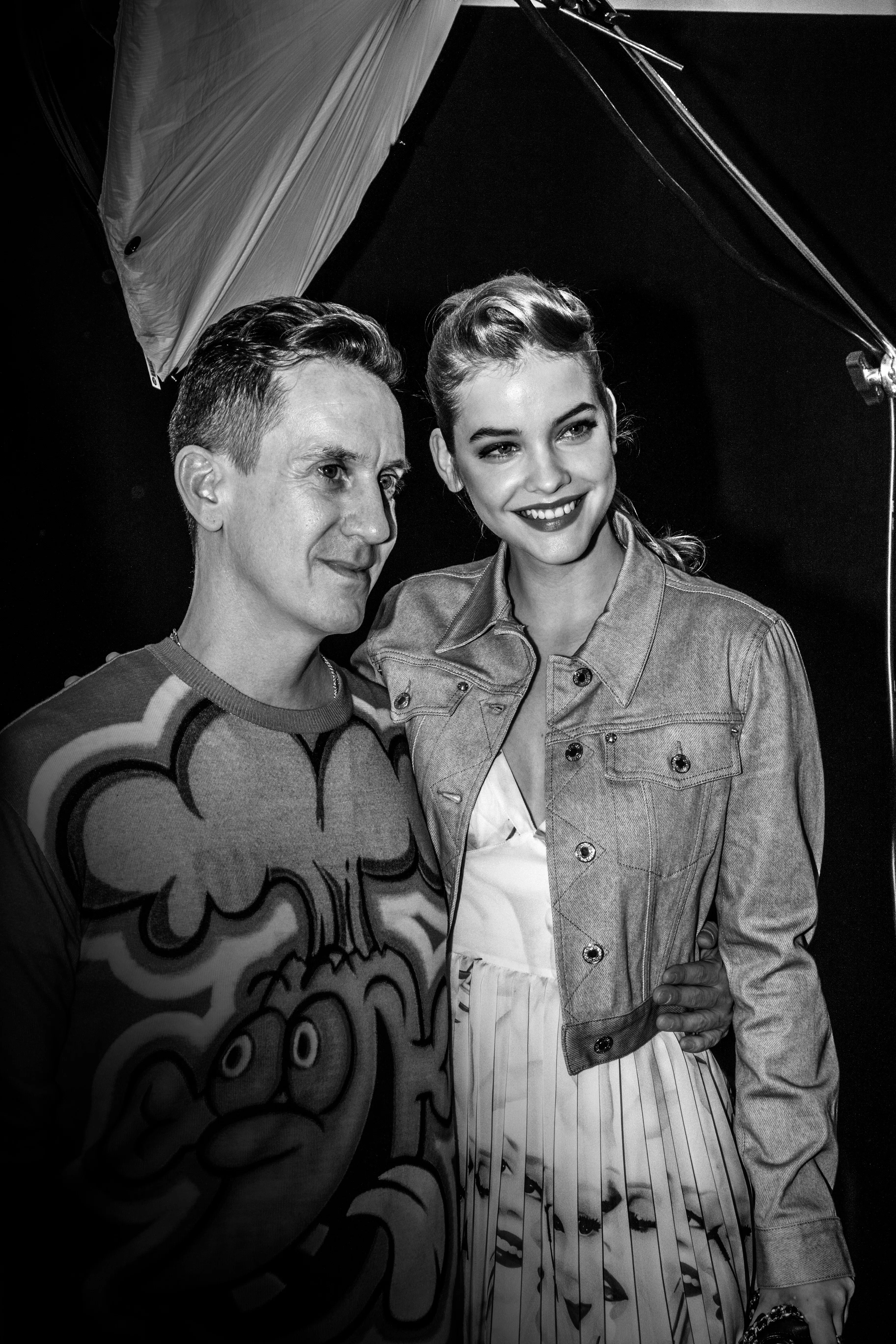Jeremy Scott S Homage To Las Vegas Included An Elvis Presley Esque Gigi