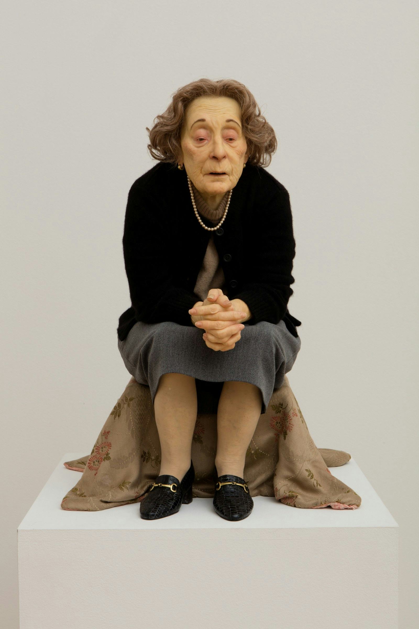 Ron Mueck’s Giant Sculptures of People Are Mesmerizing, Very Unsettling