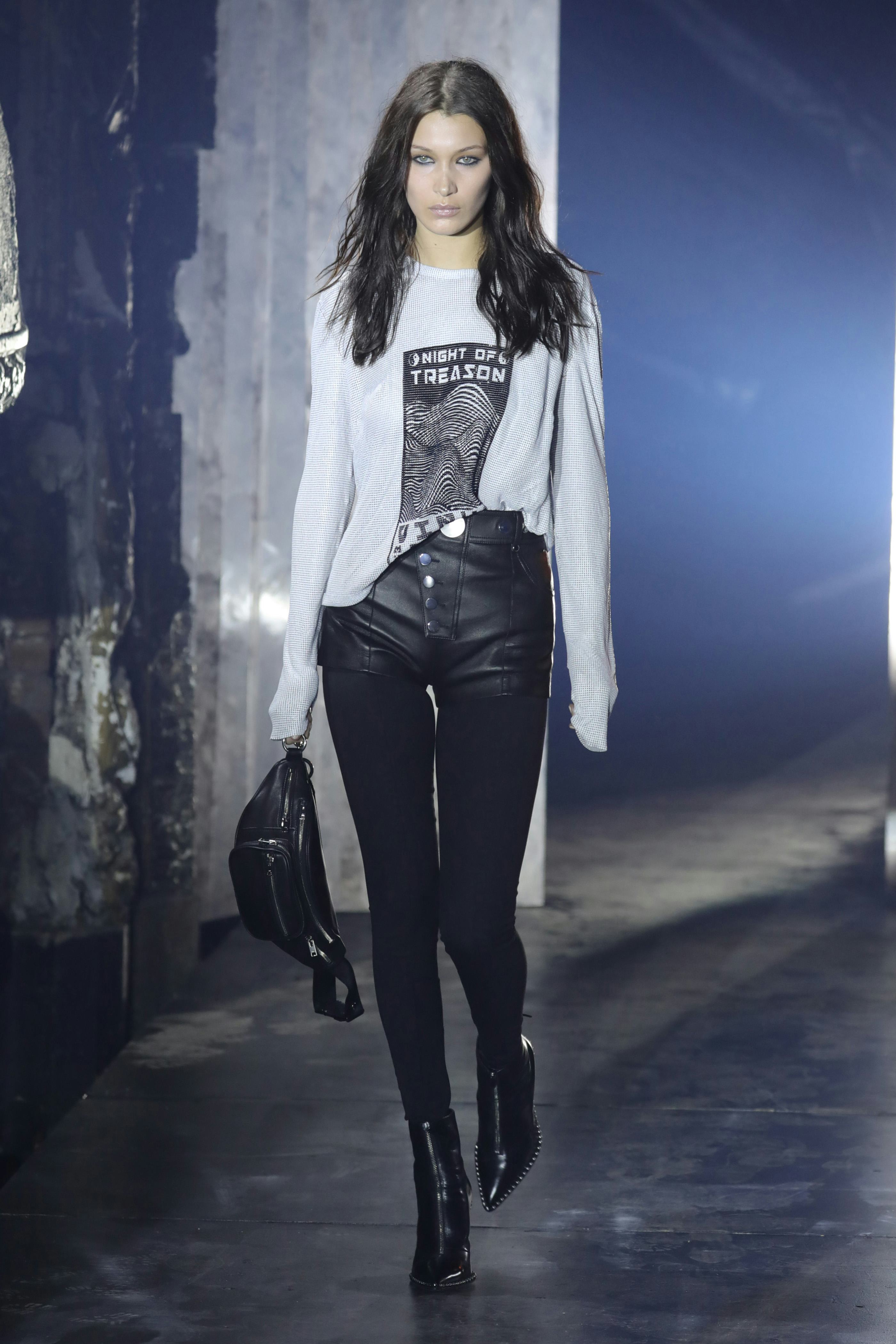 Bella Hadid Is the Runway Queen of Fall 2017 Fashion Week