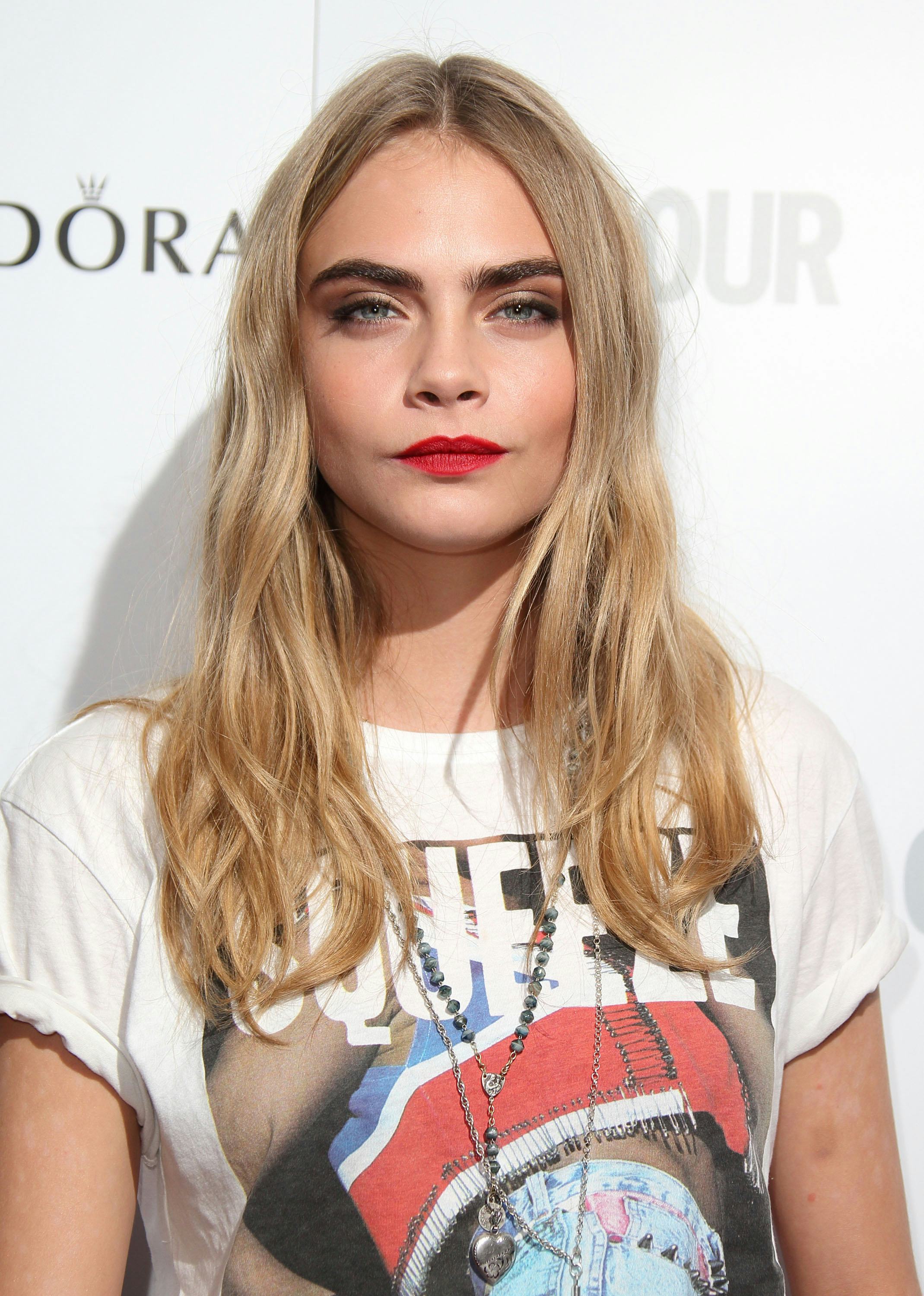 Cara Delevingne Opens Up About Battling Depression and Suicidal ...