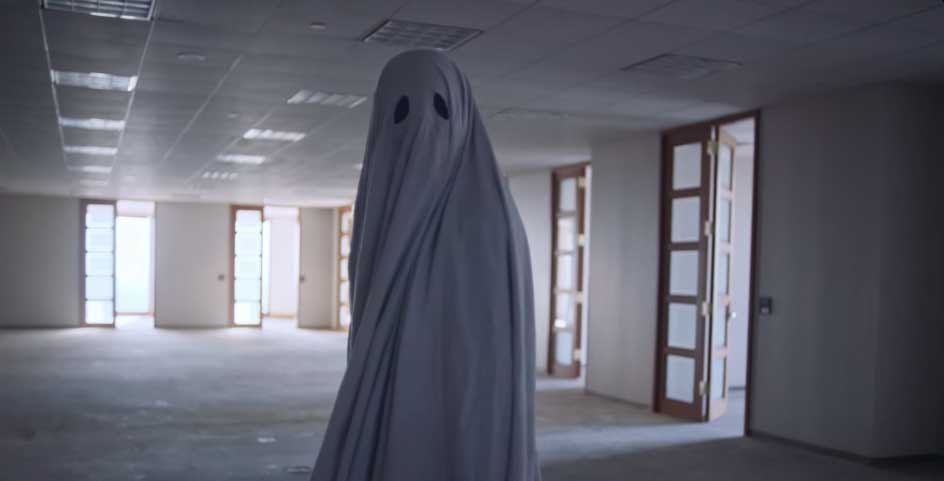 A Ghost Story Trailer: Rooney Mara is Haunted by Casey Affleck