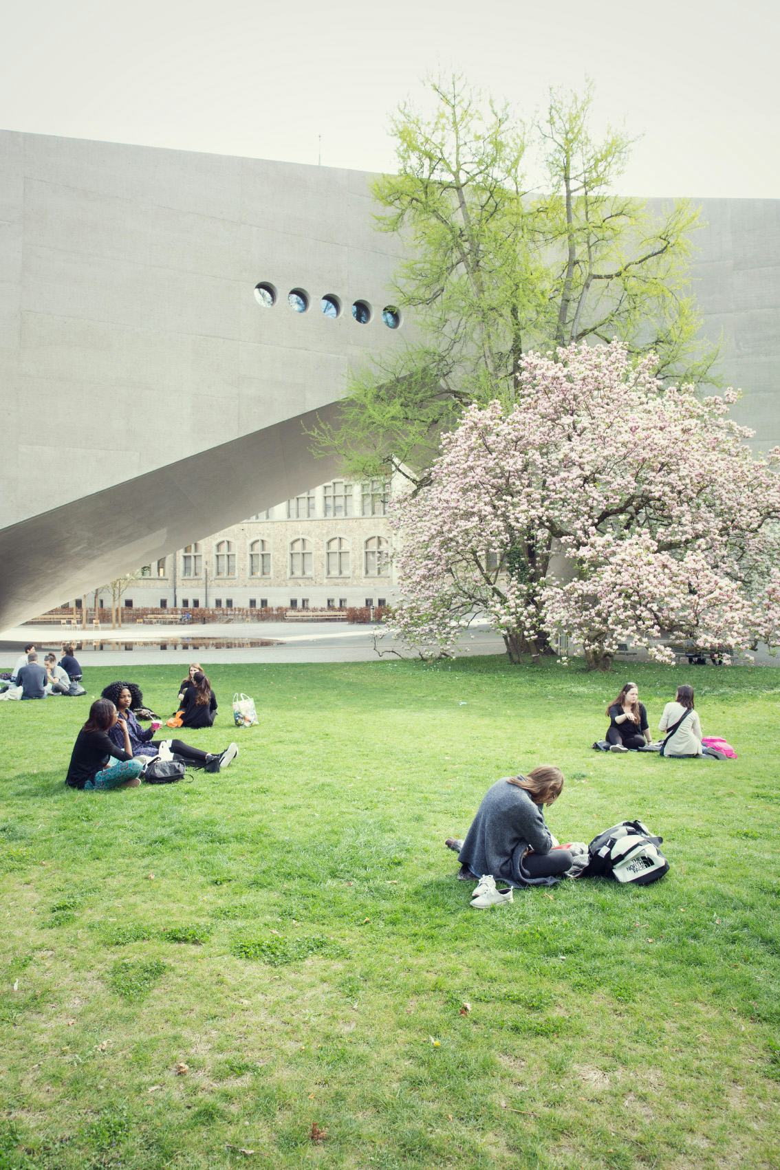 Swiss Street Style Shows Why Zurich is Europe’s Most Underrated Culture ...