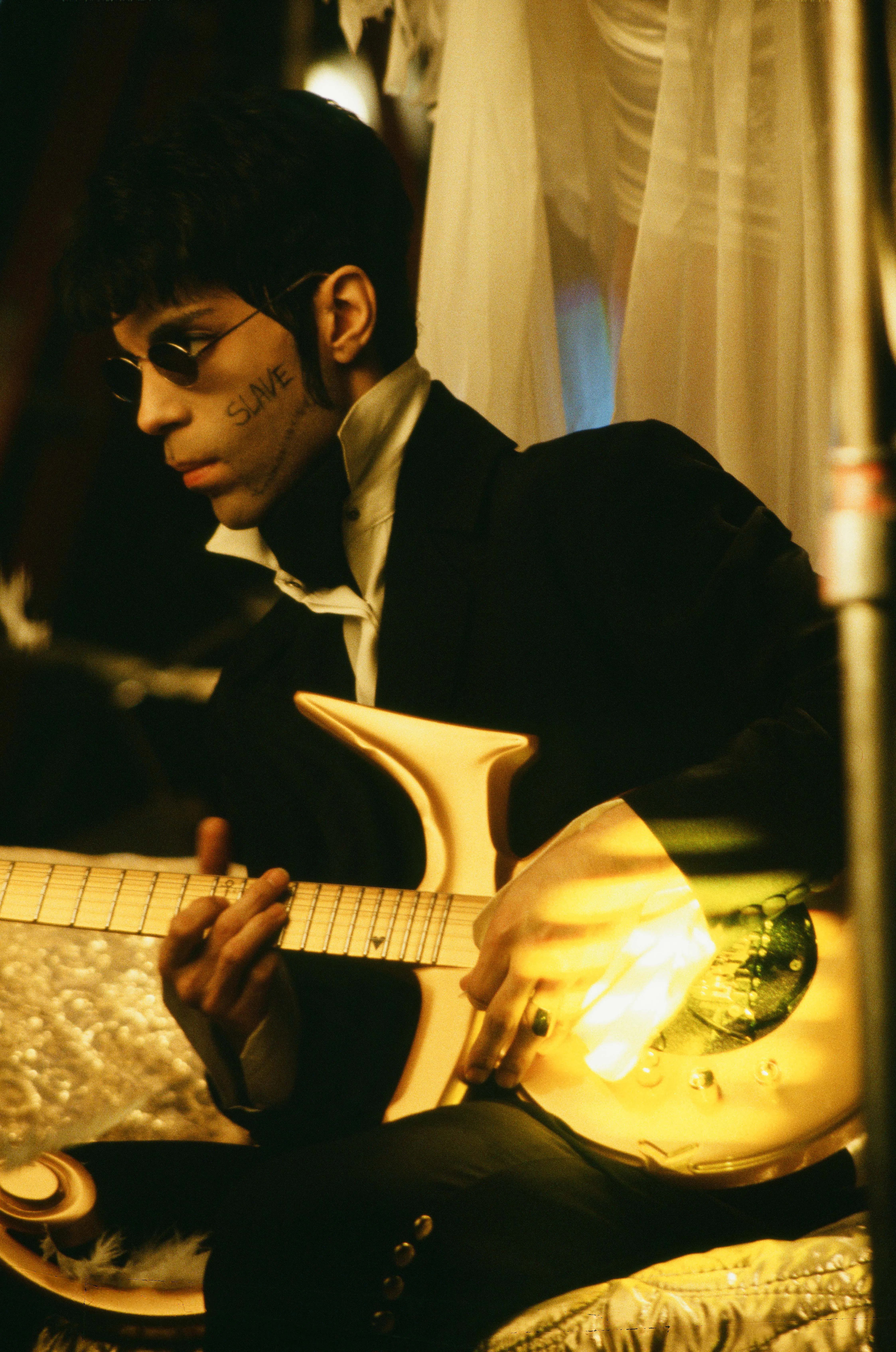Breaking: Prince’s Favorite Color Wasn’t Purple, According to His Sister
