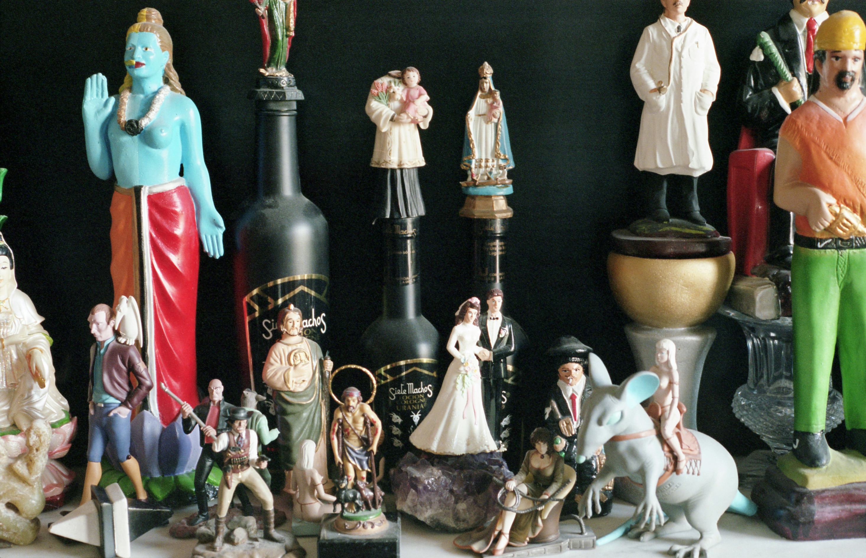 A Look Around the Home of Alejandro Jodorowsky and Pascale Montandon ...