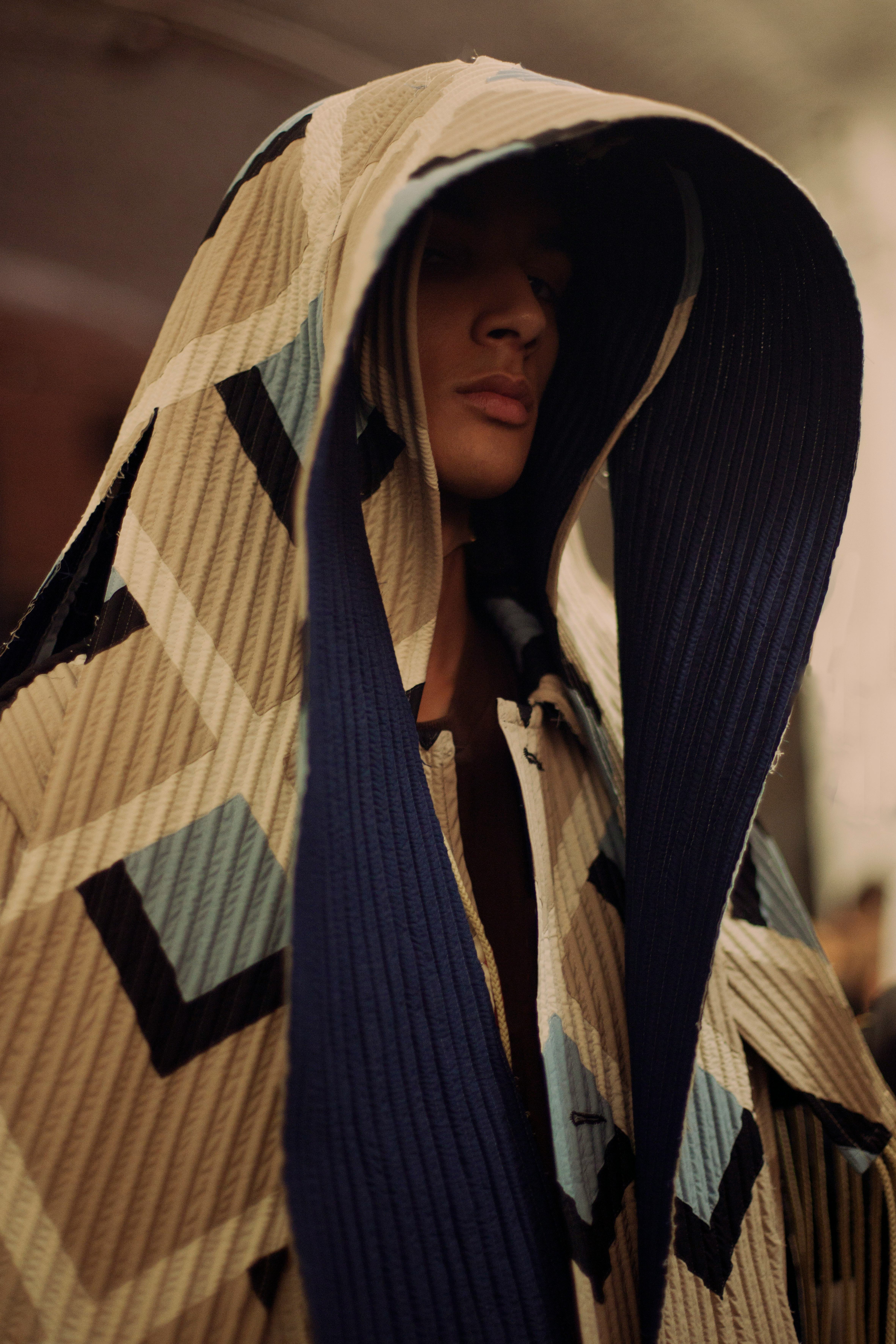 Krysten Ritter, The Defenders and Jessica Jones Star, Knits a Lot ...