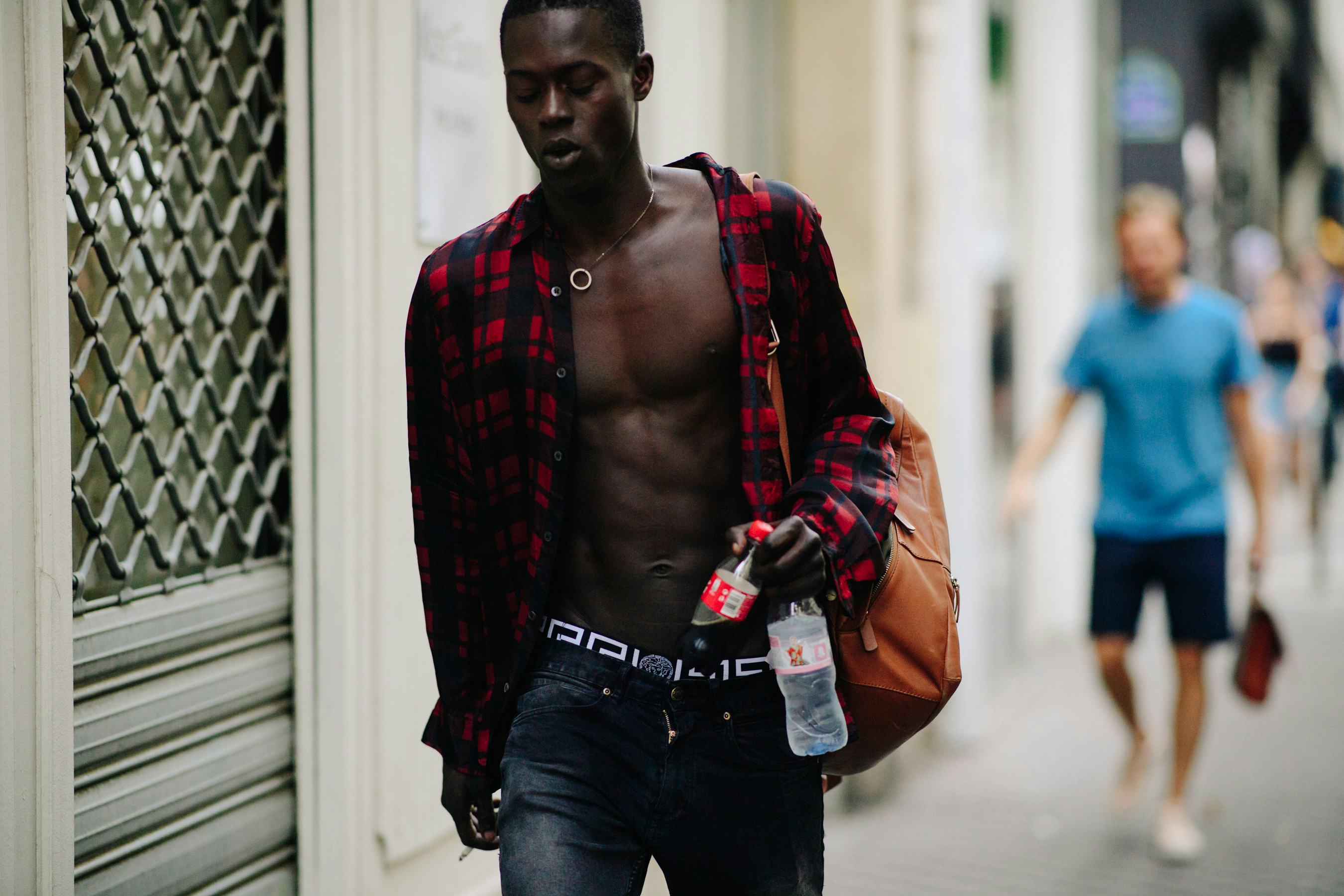 The Most Stylish Men in Paris Are Into the Dad Off-Duty Look