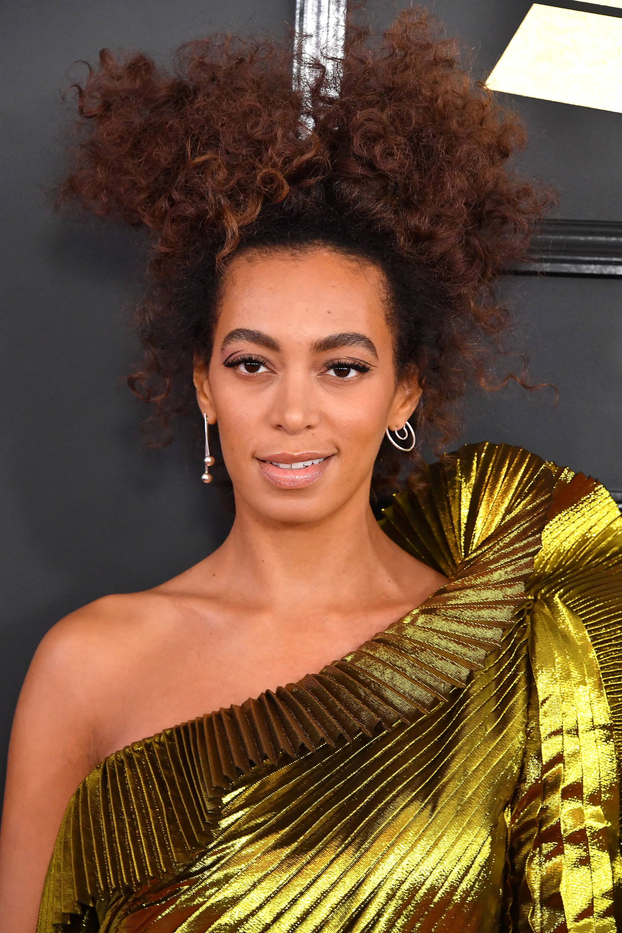 A Celebration of Solange Knowles’ Masterfully Eccentric Hair and Makeup ...