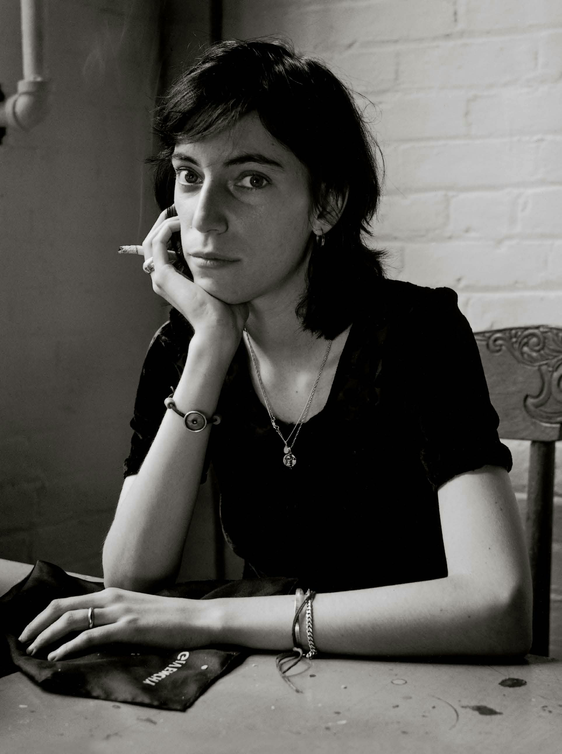 See Patti Smith in All Her ’60s and ’70s Era Glory in Rare Photographs ...