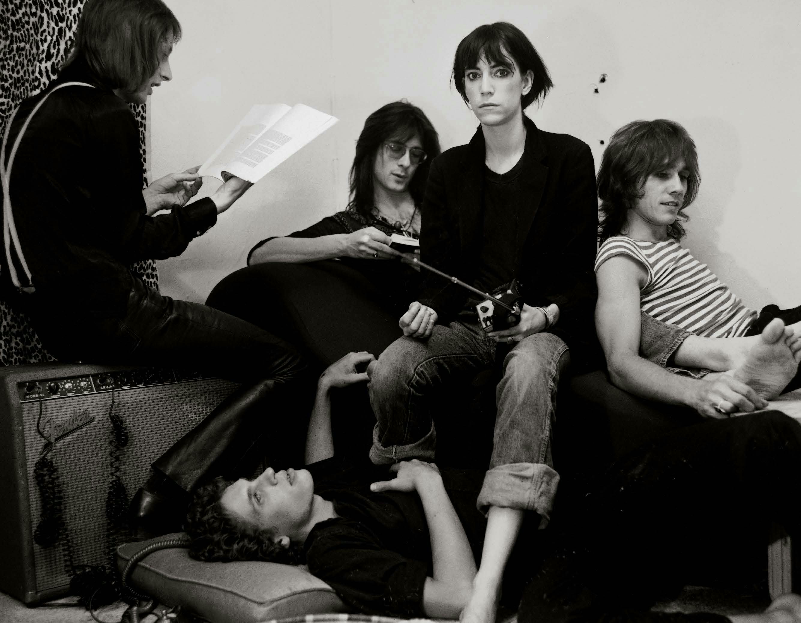 See Patti Smith in All Her ’60s and ’70s Era Glory in Rare Photographs ...