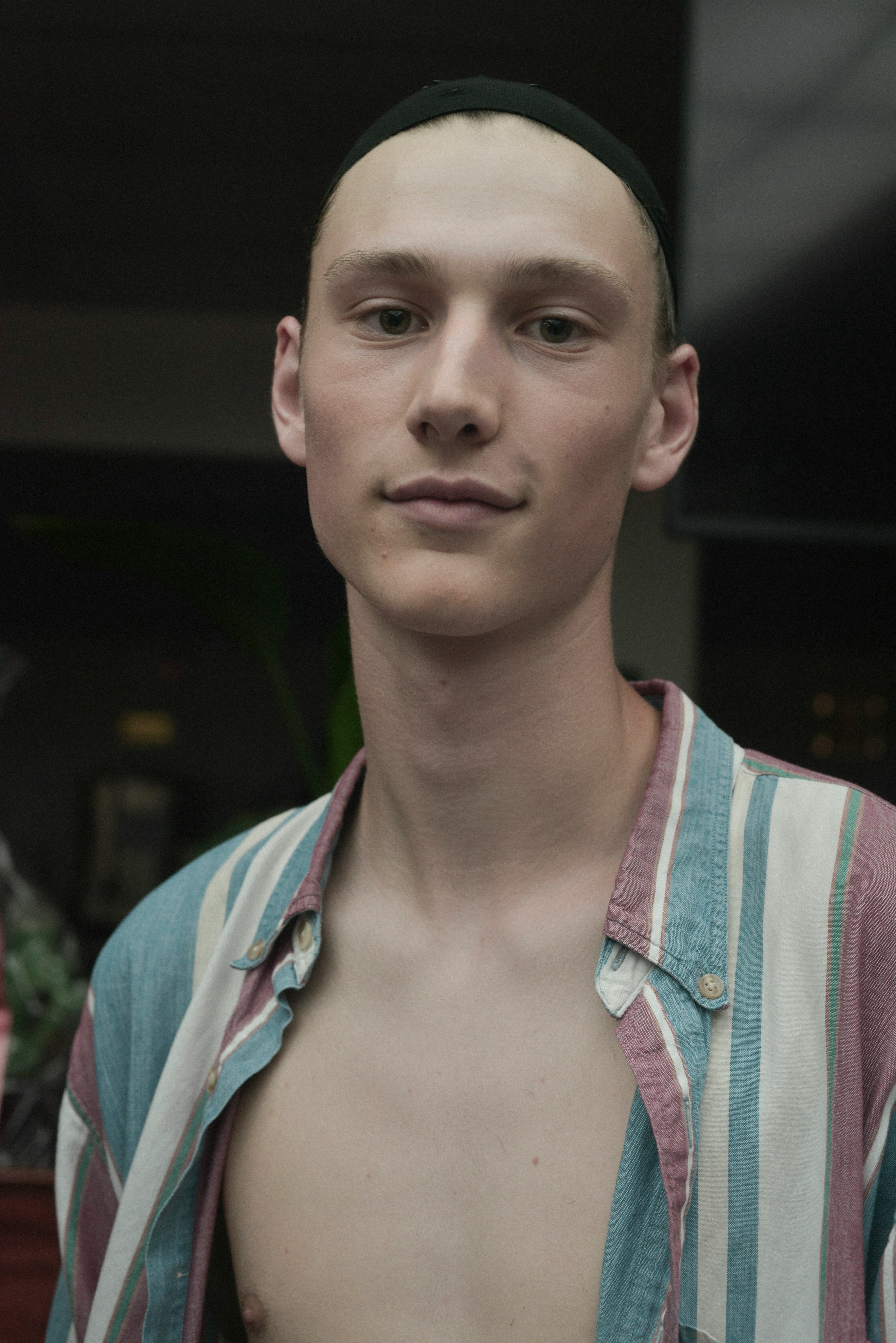 Jake Gyllenhaal Is a Self-Described Purist Who Loves the Simple Things ...